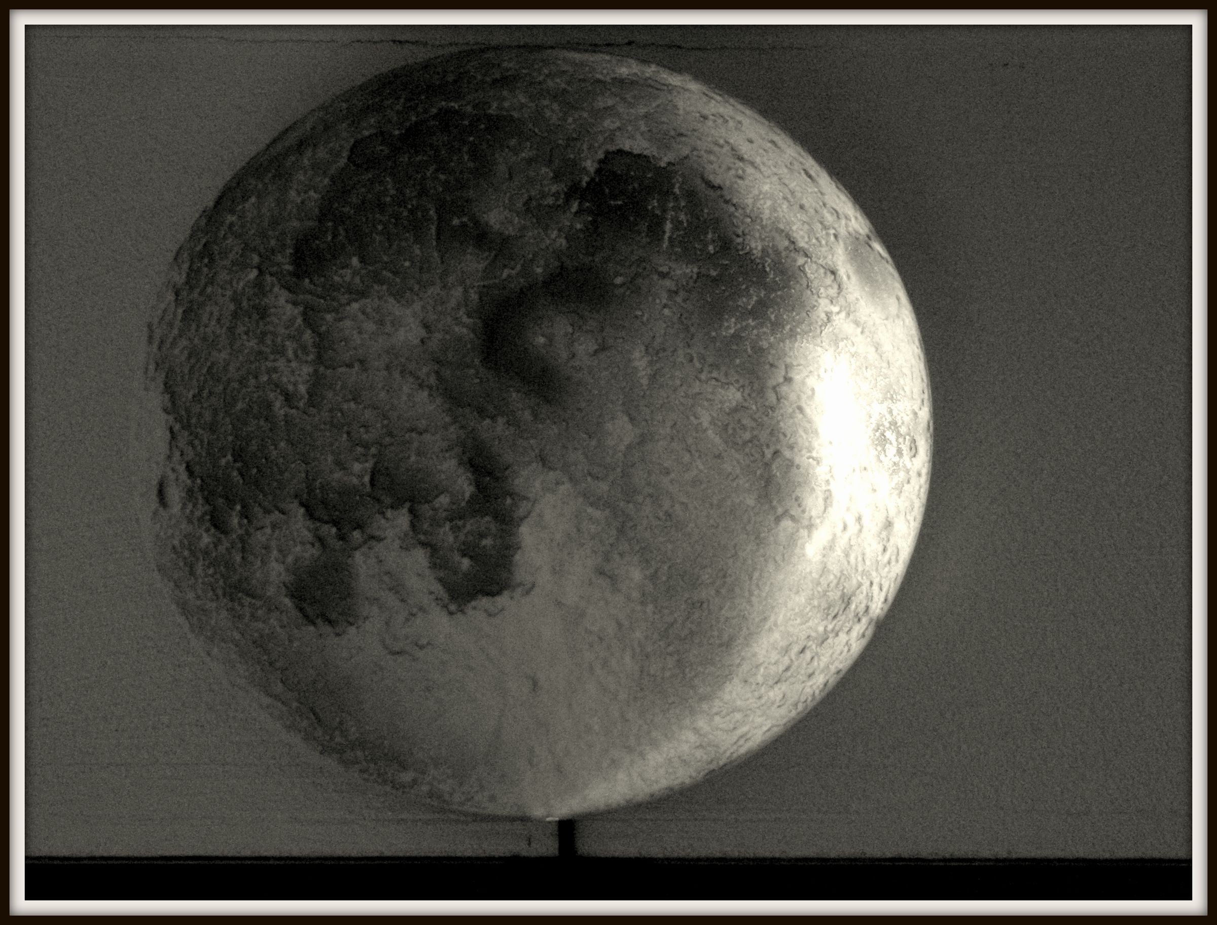 Arduino Controlled Model Moon Synchronizes Phase Changes With Actual ...