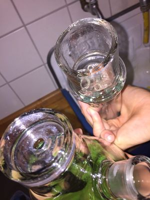 How to Repair a Broken Bong Percolator : 4 Steps - Instructables