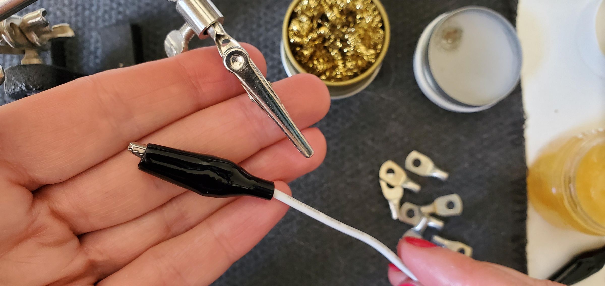 Croc-a-licious! Make Your Own Connectors: Crocodile Clips, Ring ...