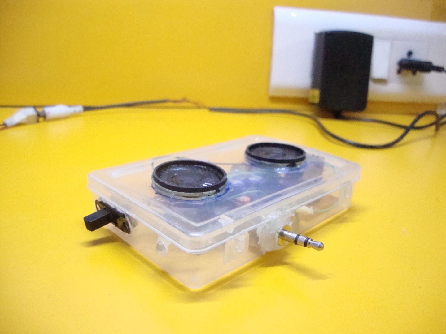 DIY Mini Phone Speakers : 10 Steps (with Pictures) - Instructables
