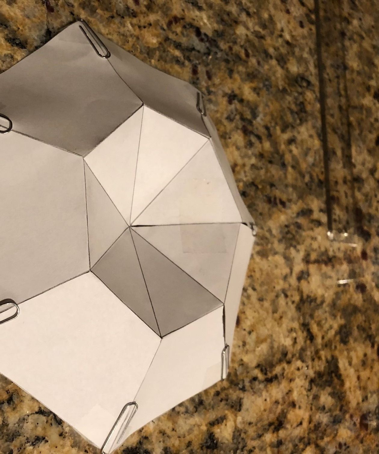 Paper Frisbee : 5 Steps - Instructables