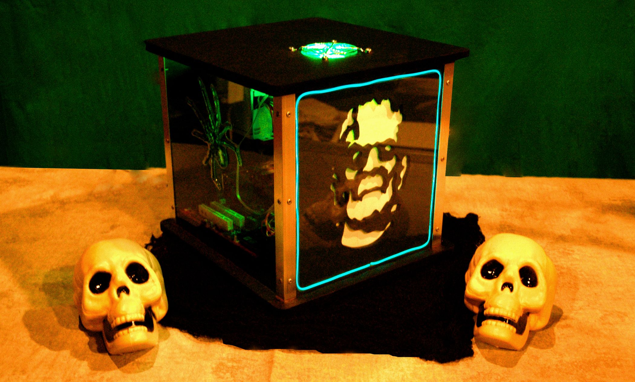Halloween Special - Unveiling the FrankenCube - Custom Themed Computer ...