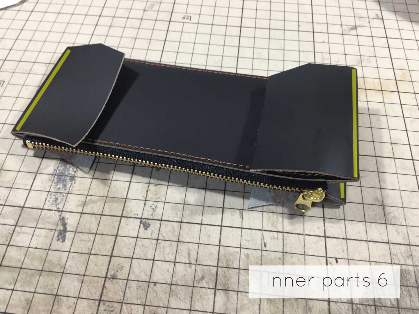 Round Zipper Wallet With Pattern : 8 Steps (with Pictures) - Instructables