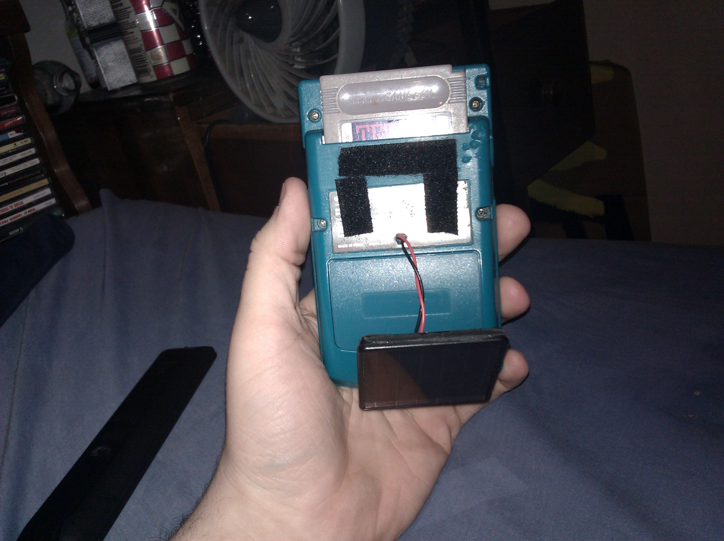 Solar Power Your Gameboy Color (updated) : 9 Steps - Instructables