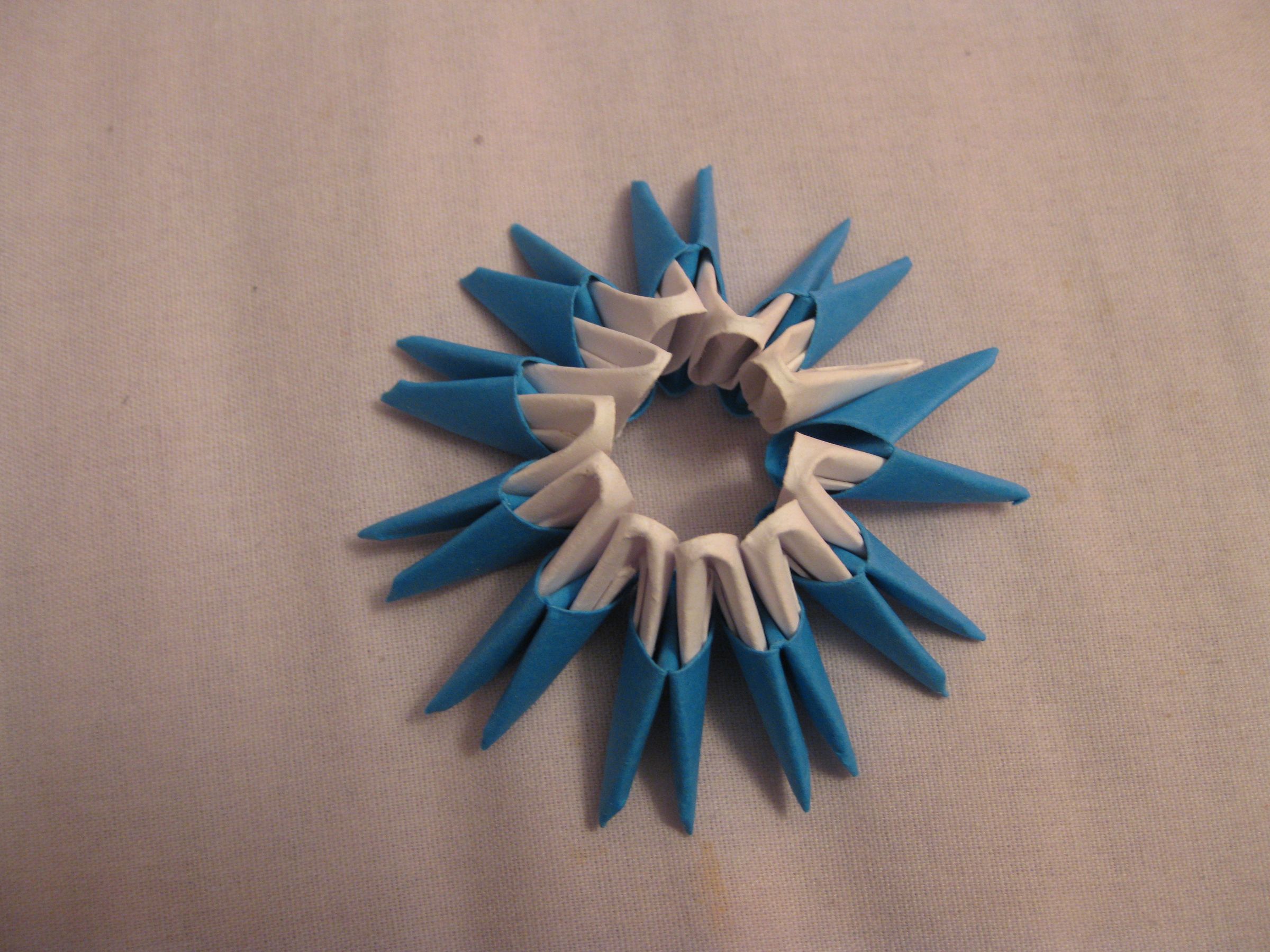 Modular Origami Swan : 11 Steps (with Pictures) - Instructables