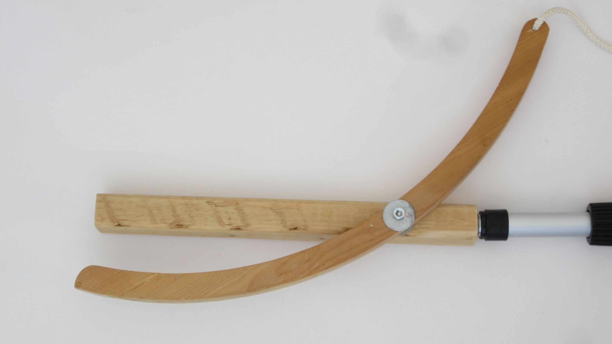 Heavy Duty Pole Grabber : 12 Steps (with Pictures) - Instructables