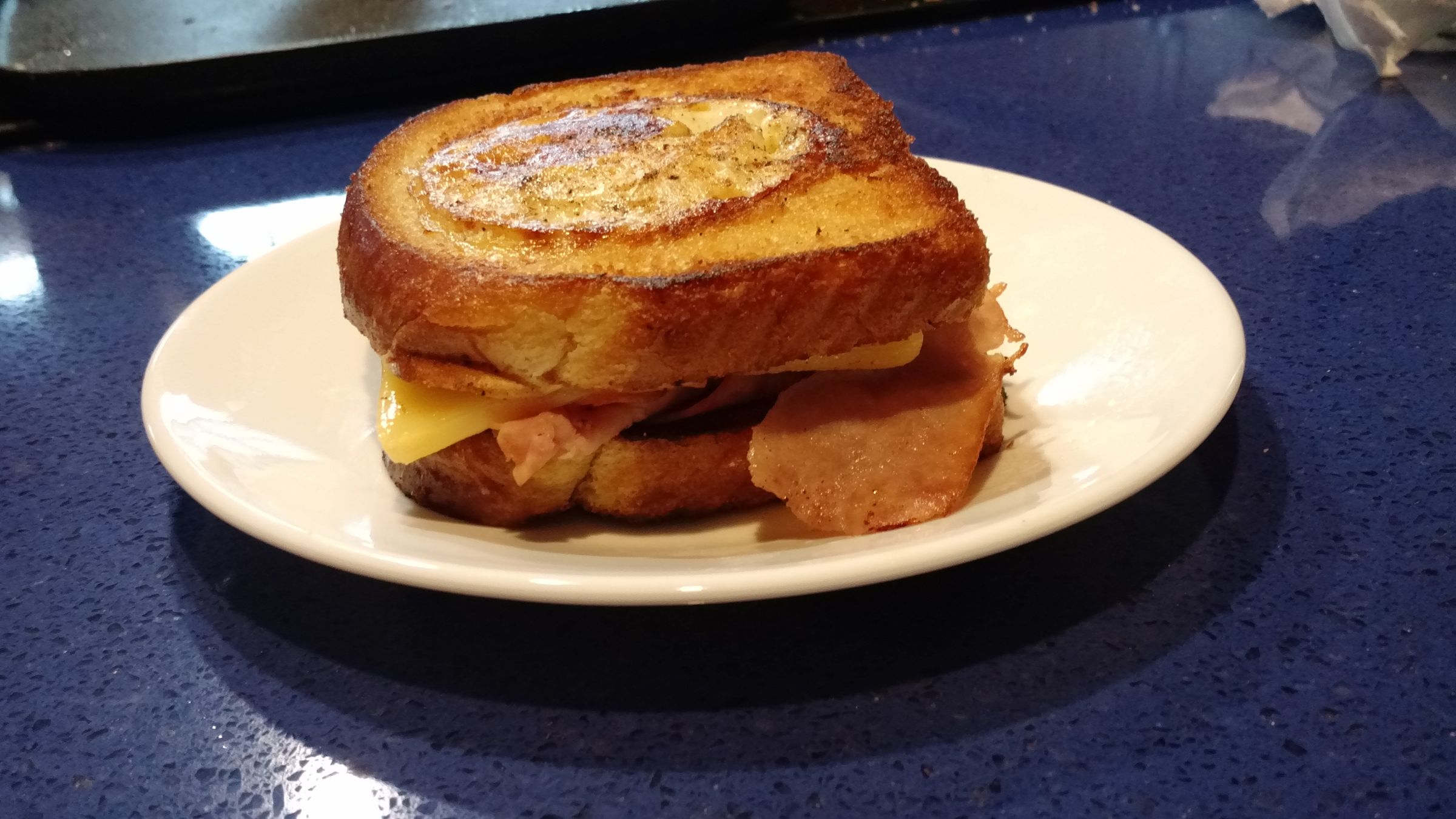 Bird's Nest Breakfast Sandwich (New Spin on an Old Favorite) : 7 Steps ...