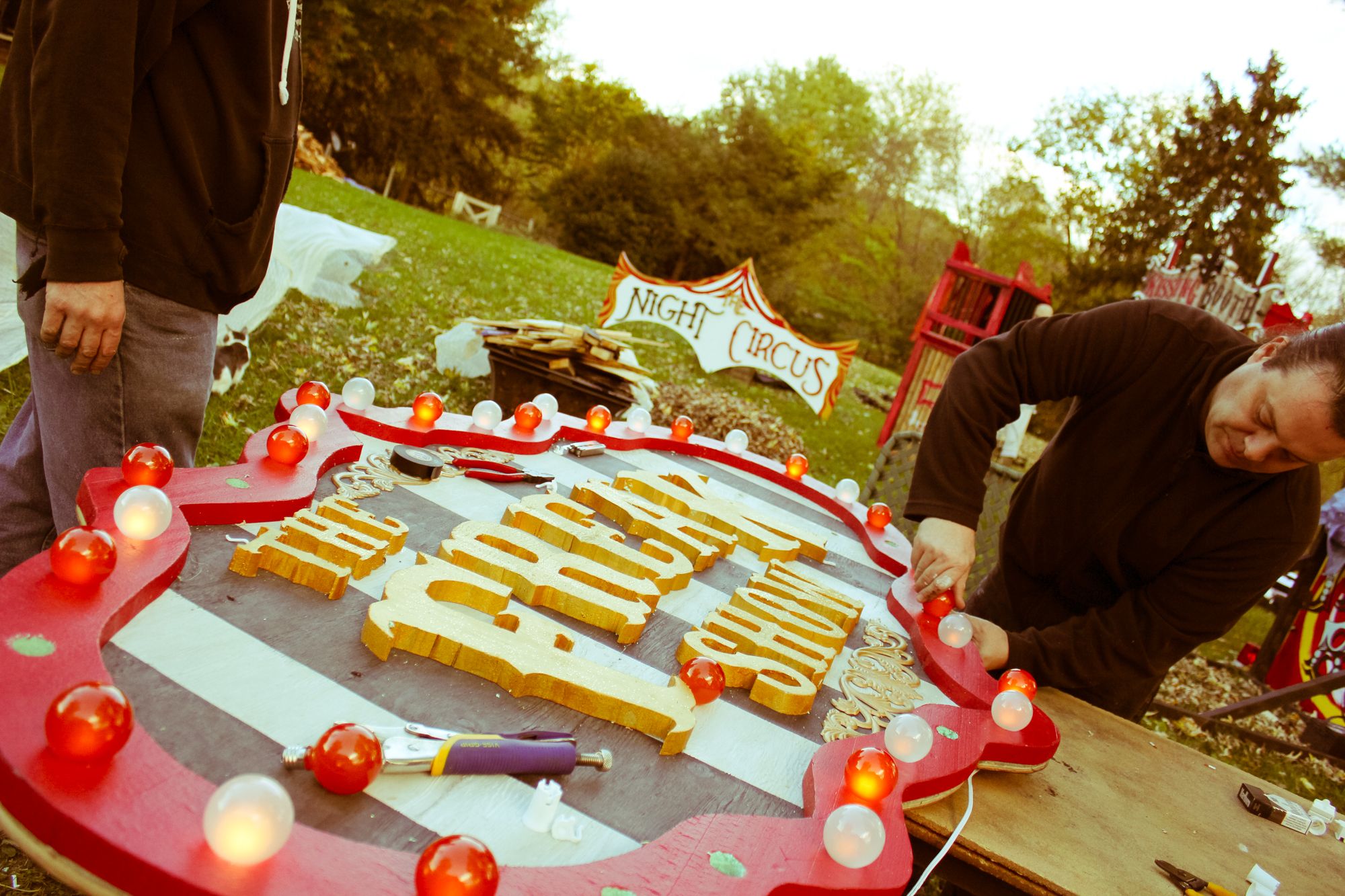 Chasing Marquee Sign : 7 Steps (with Pictures) - Instructables