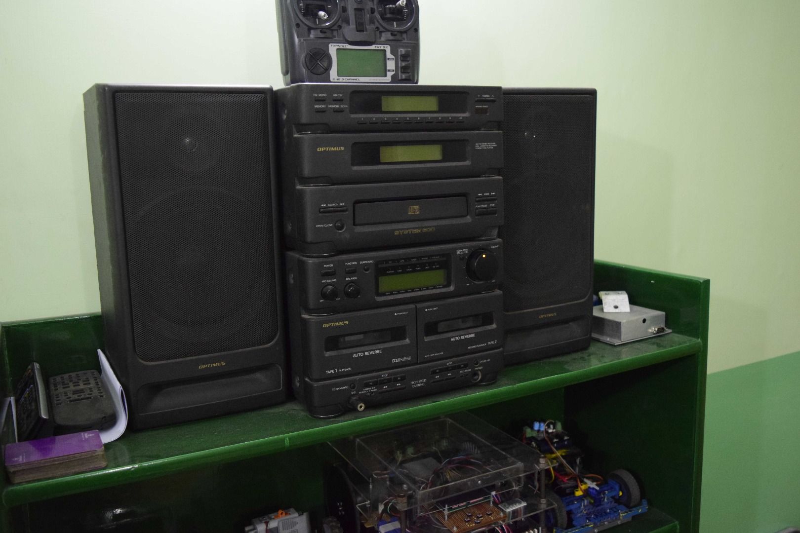 Setting Up the Perfect Electronics Workplace : 16 Steps (with Pictures ...