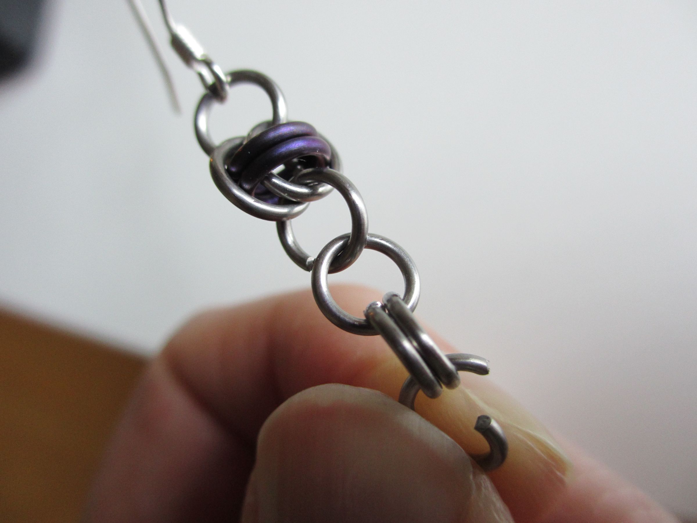 Chainmail Earrings : 4 Steps (with Pictures) - Instructables