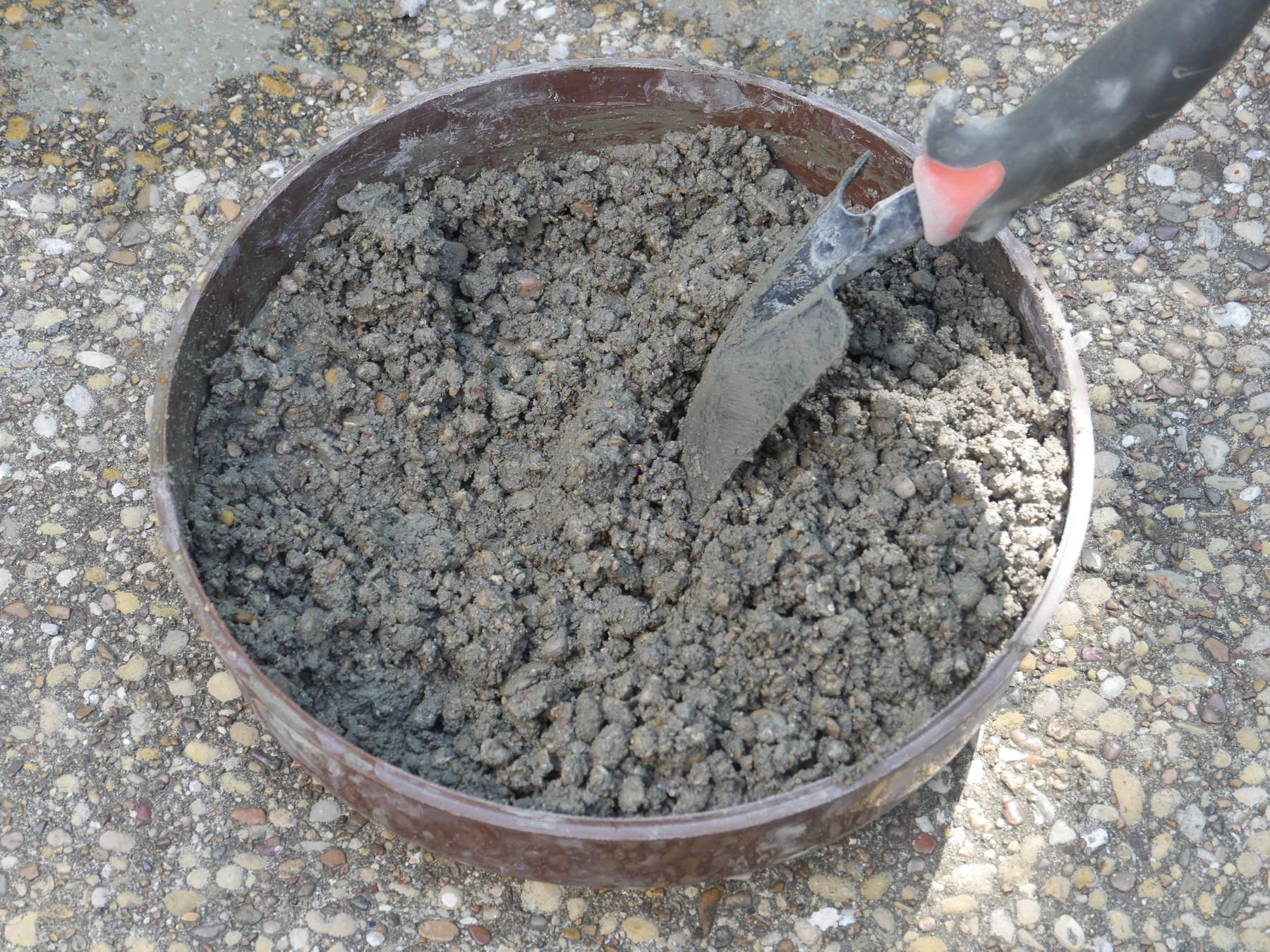 Hexagonal Concrete Dumbbells From 3D Printed Molds : 5 Steps (with ...