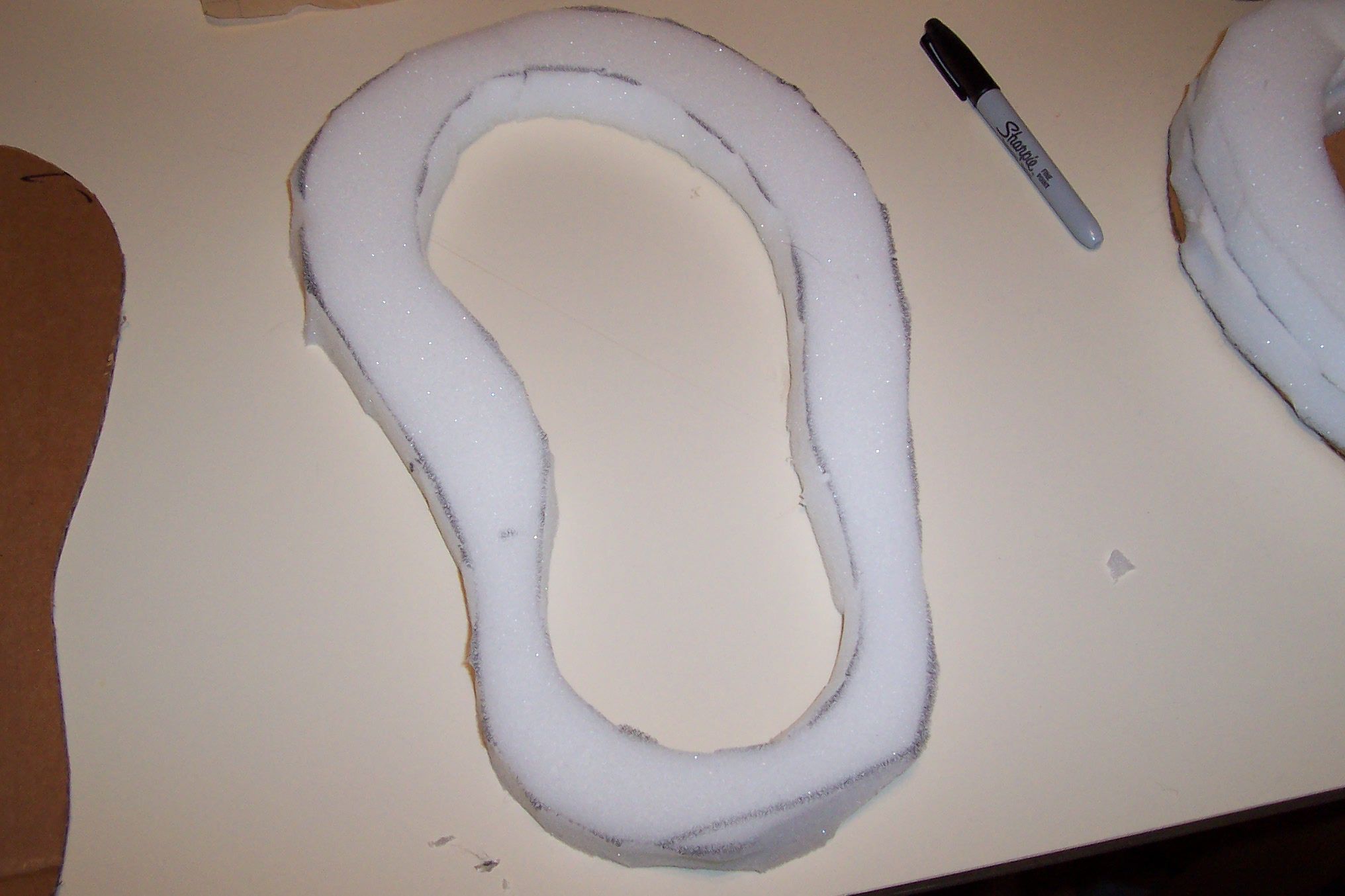 How to Make Monster Feet : 10 Steps - Instructables