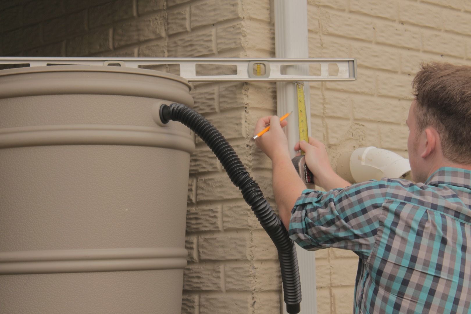 Rain Barrel Stand and Installation : 20 Steps (with Pictures ...