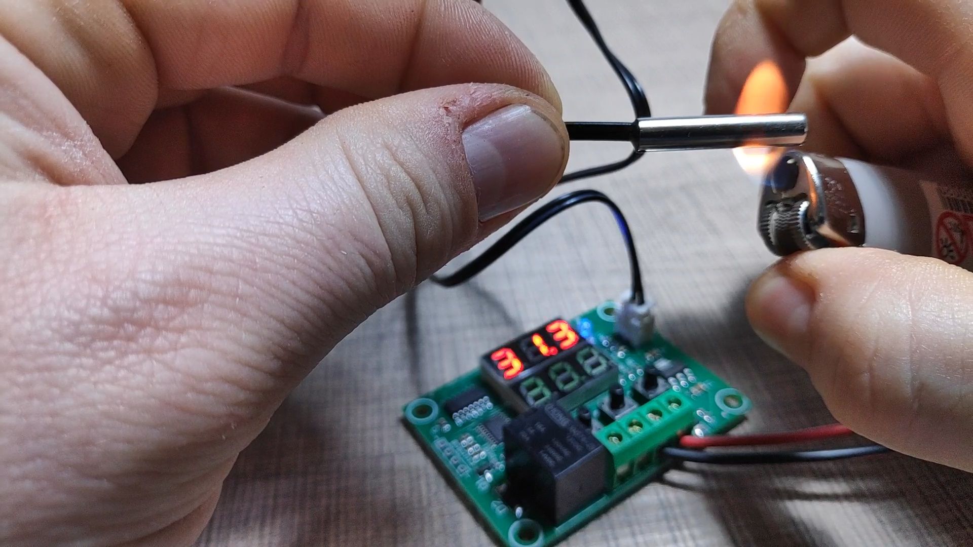 Thermostat Control of a Heat Exchange Fan : 7 Steps (with Pictures ...