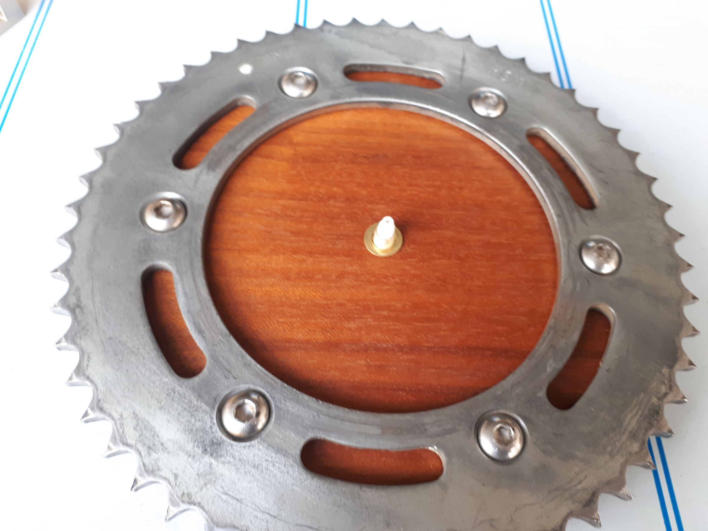How to Make a Motorcycle Sprocket Wall Clock : 7 Steps (with Pictures ...