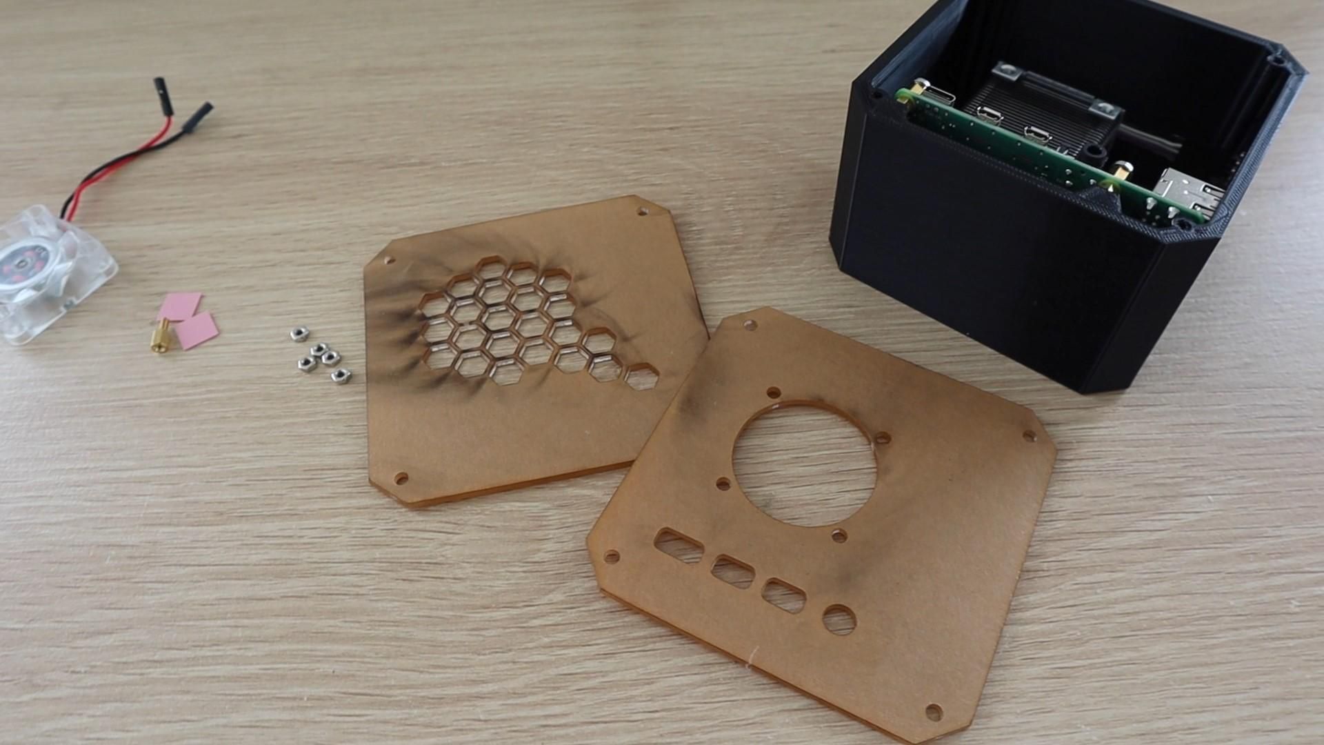 DIY Raspberry Pi Desktop Case With Stats Display : 9 Steps (with ...