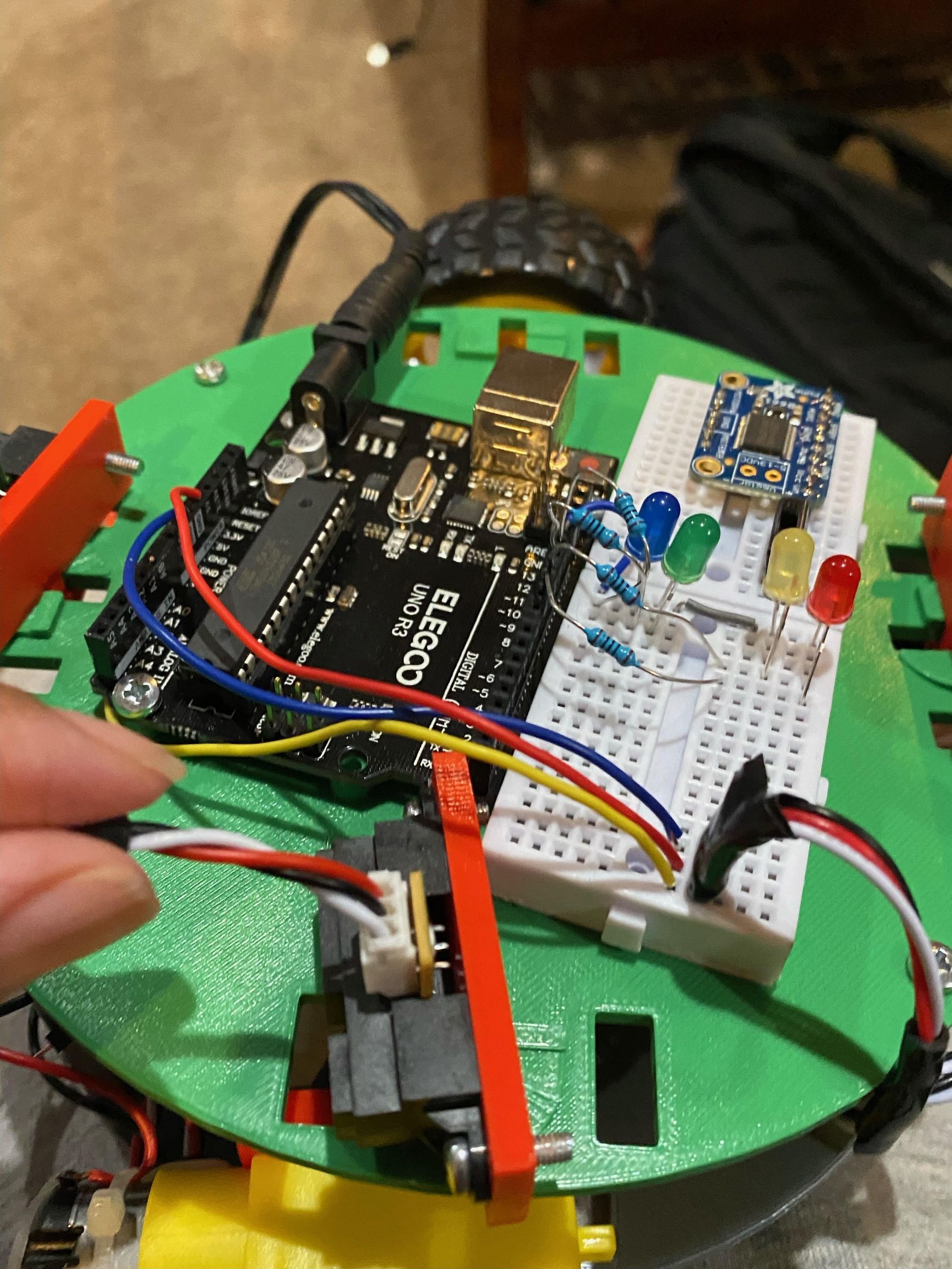 Lily∞Bot With Arduino Uno: Obstacle Avoidance Using 4 Infrared Distance ...