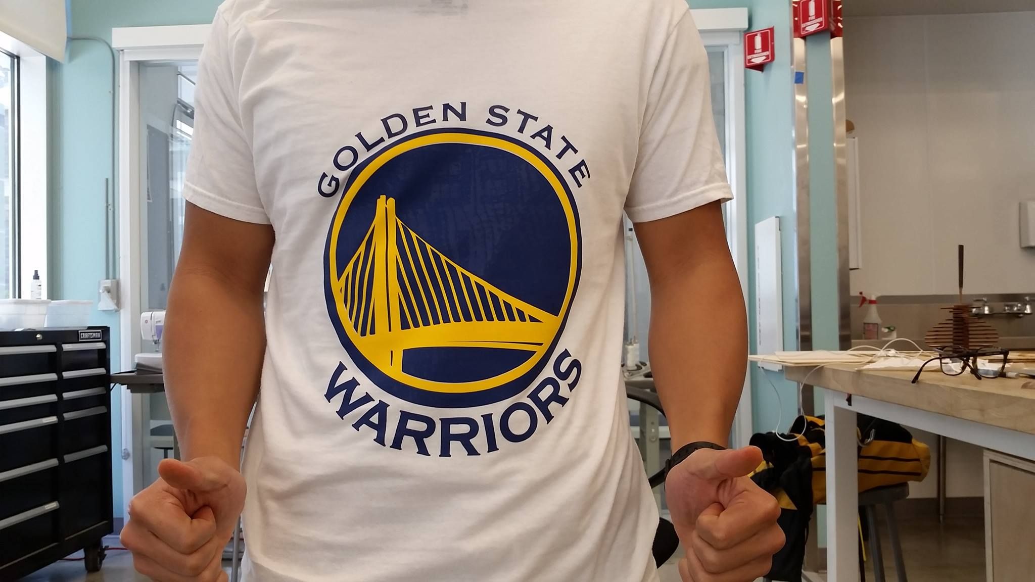 Multi-Color Custom T-Shirts : 9 Steps (with Pictures) - Instructables