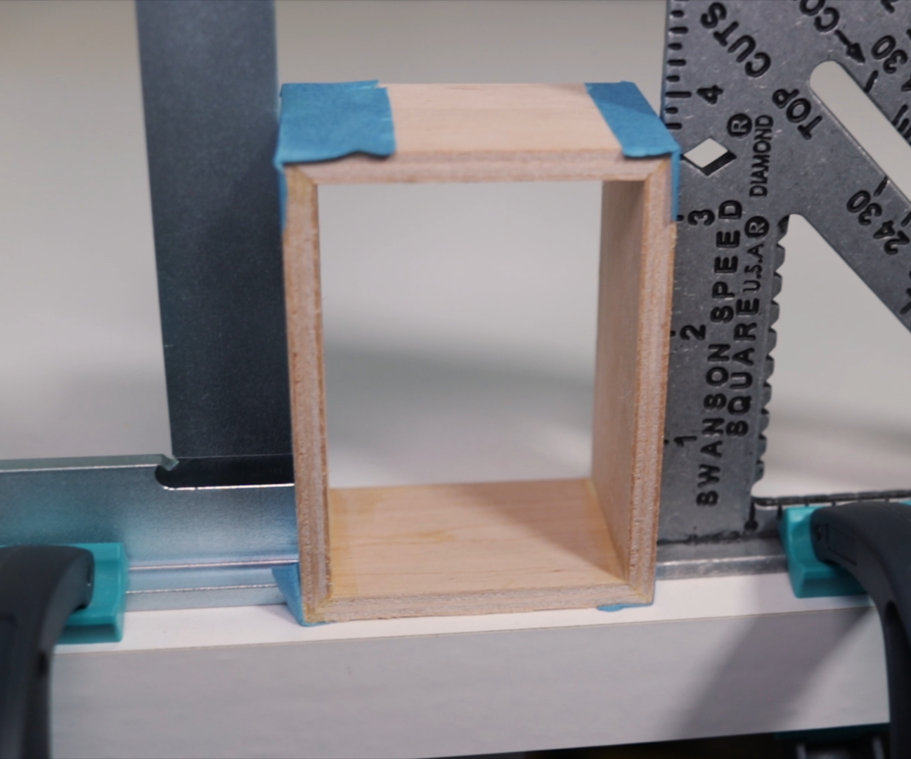 Scrolling Text Display (A to Z Guide) : 25 Steps (with Pictures) - Instructables