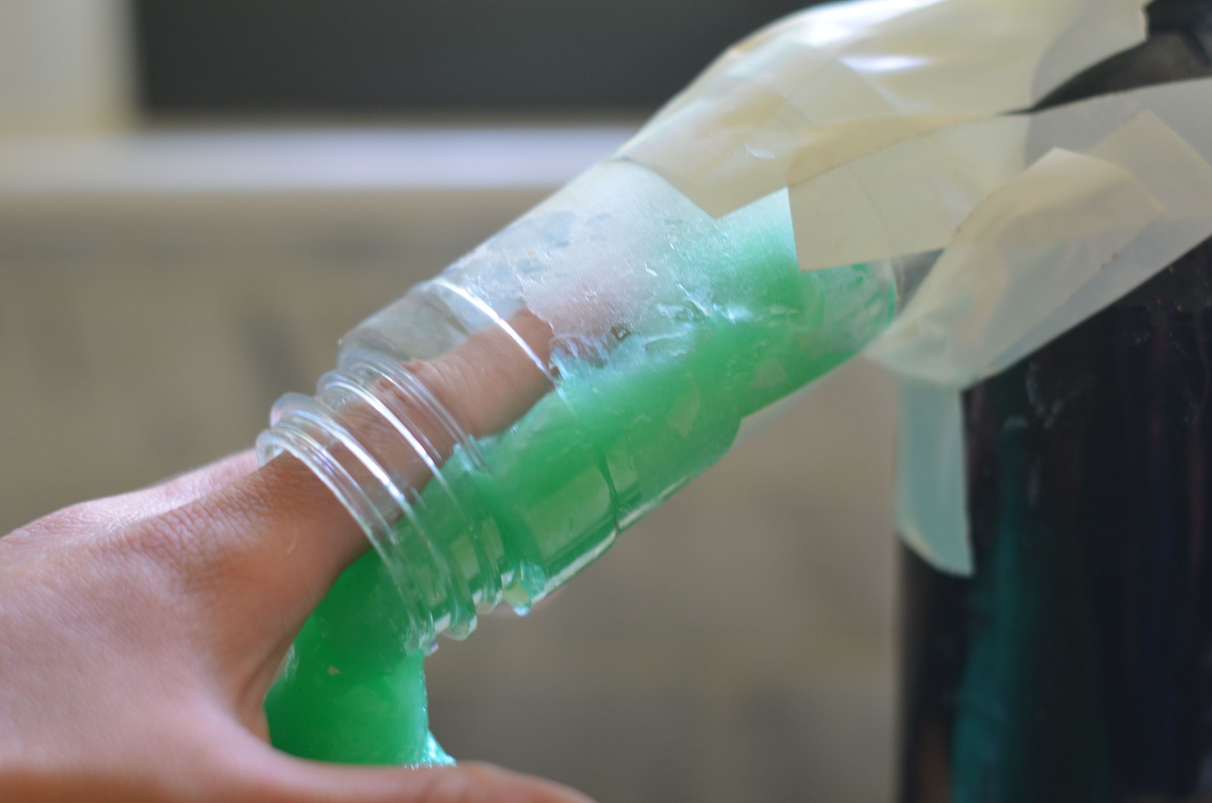 Gravity-defying Silly Slime Hat : 6 Steps (with Pictures) - Instructables