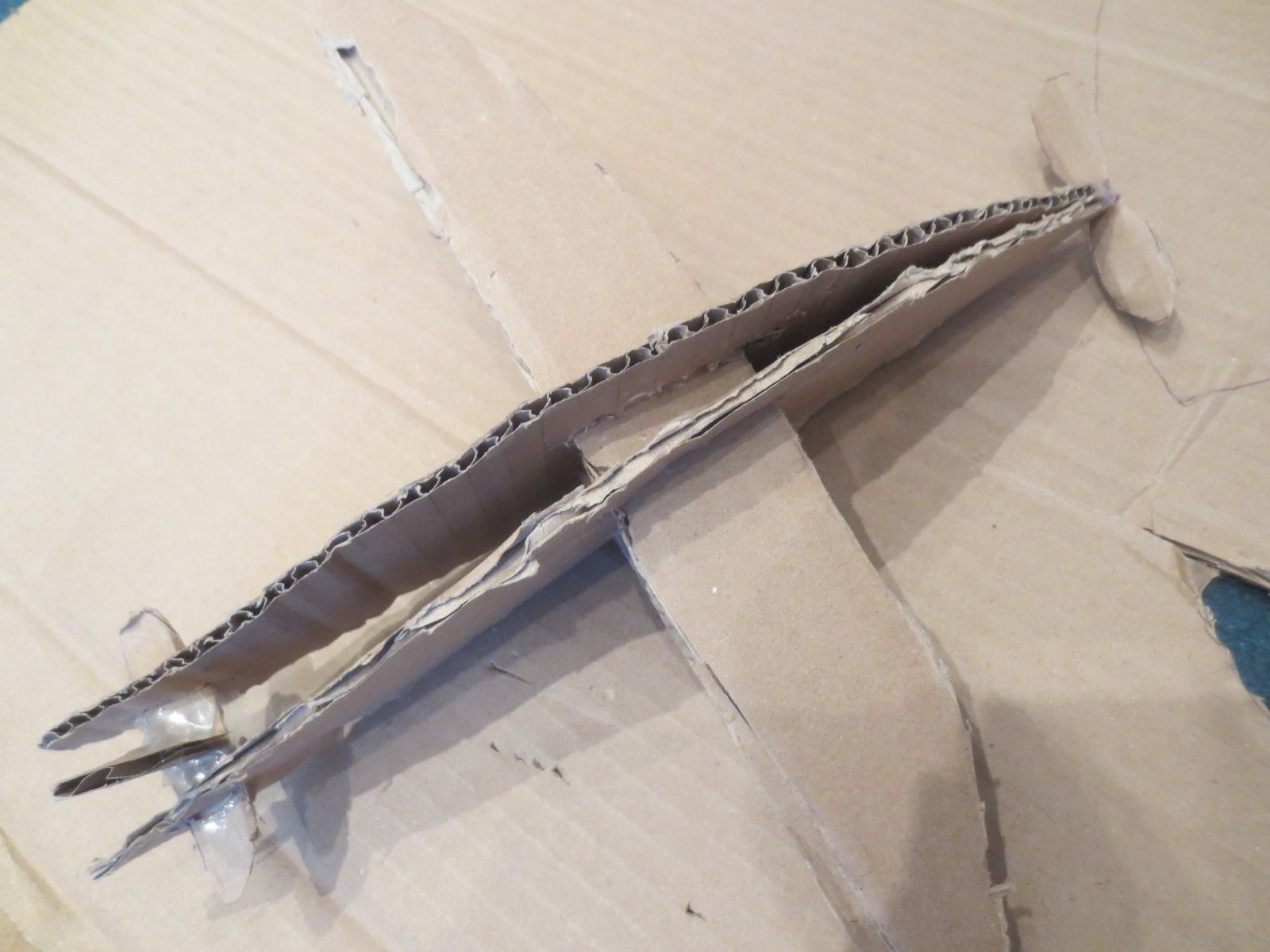 Cardboard Aeroplane : 7 Steps - Instructables