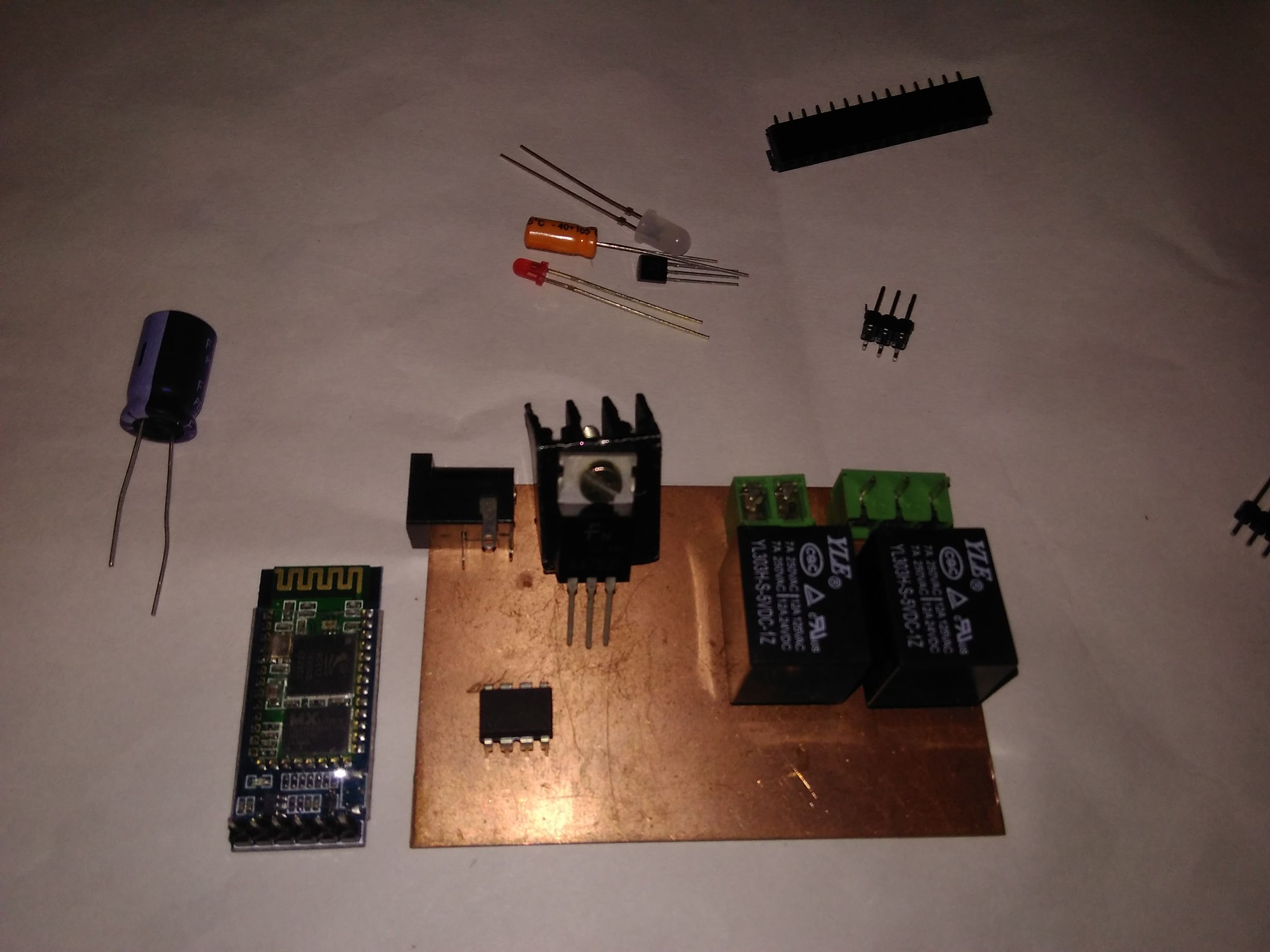 #DIY# a Complete Guide to Build Your Own ATtiny85 Project PCB With ...