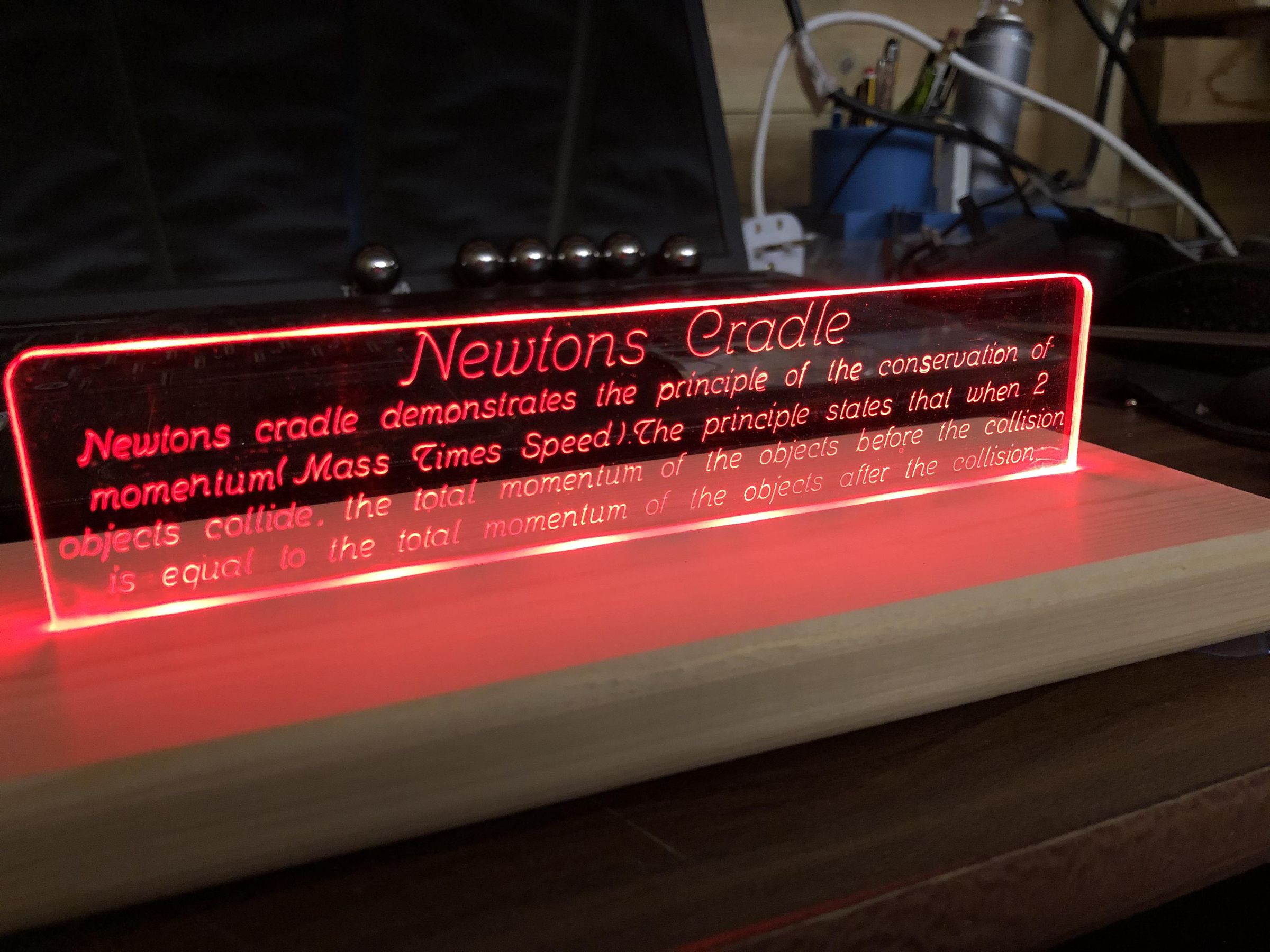 Newtons Cradle With Edge Lit Explanation : 8 Steps (with Pictures ...