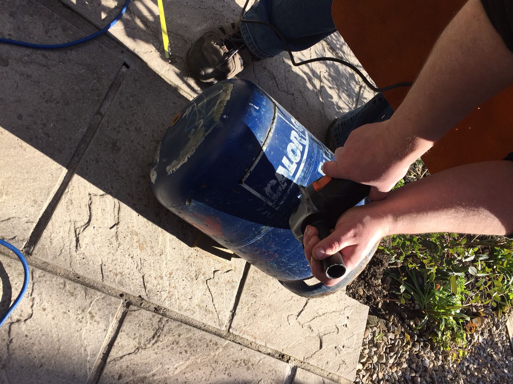 Gas-Bottle Stove / Bio-ethanol Burner / Woodburner : 7 Steps (with Pictures) - Instructables