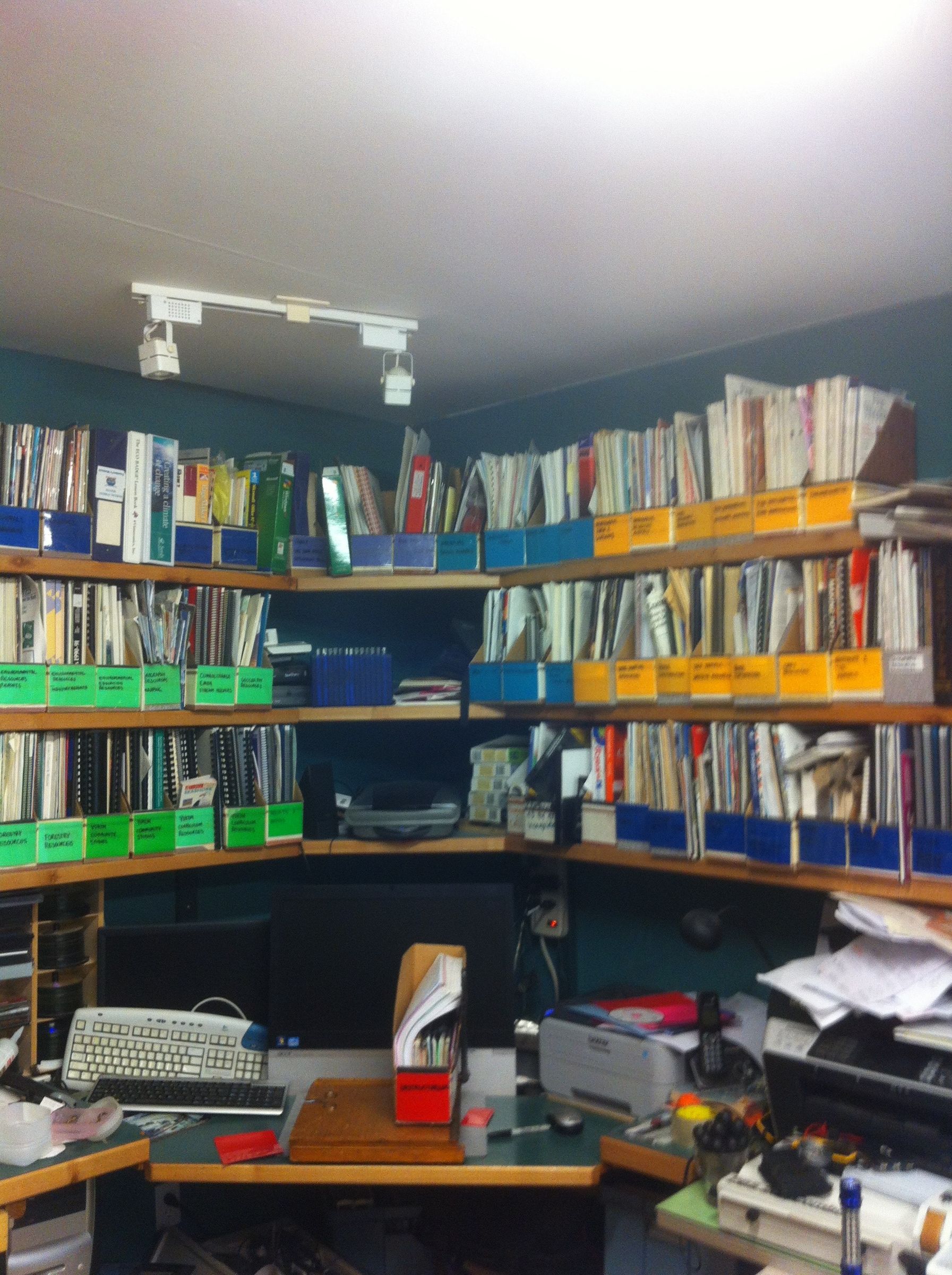 Colour Coding Vertical Files : 4 Steps - Instructables