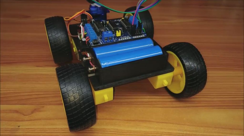 DIY Arduino Obstacle Avoiding Car at Home: 5 Steps