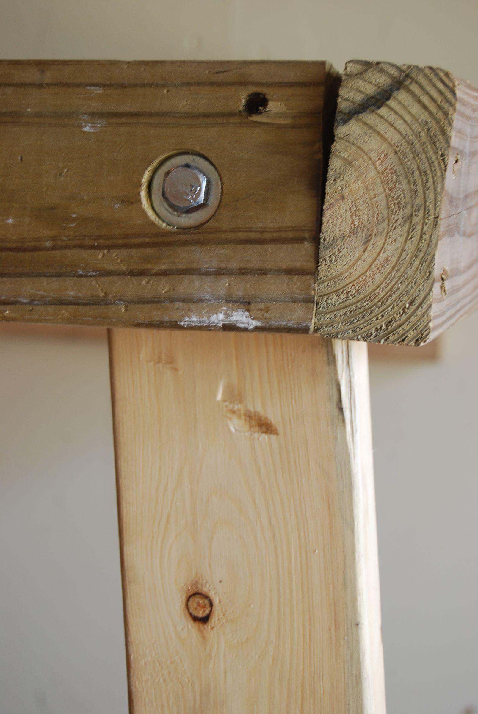 Folddown Workbench : 5 Steps - Instructables