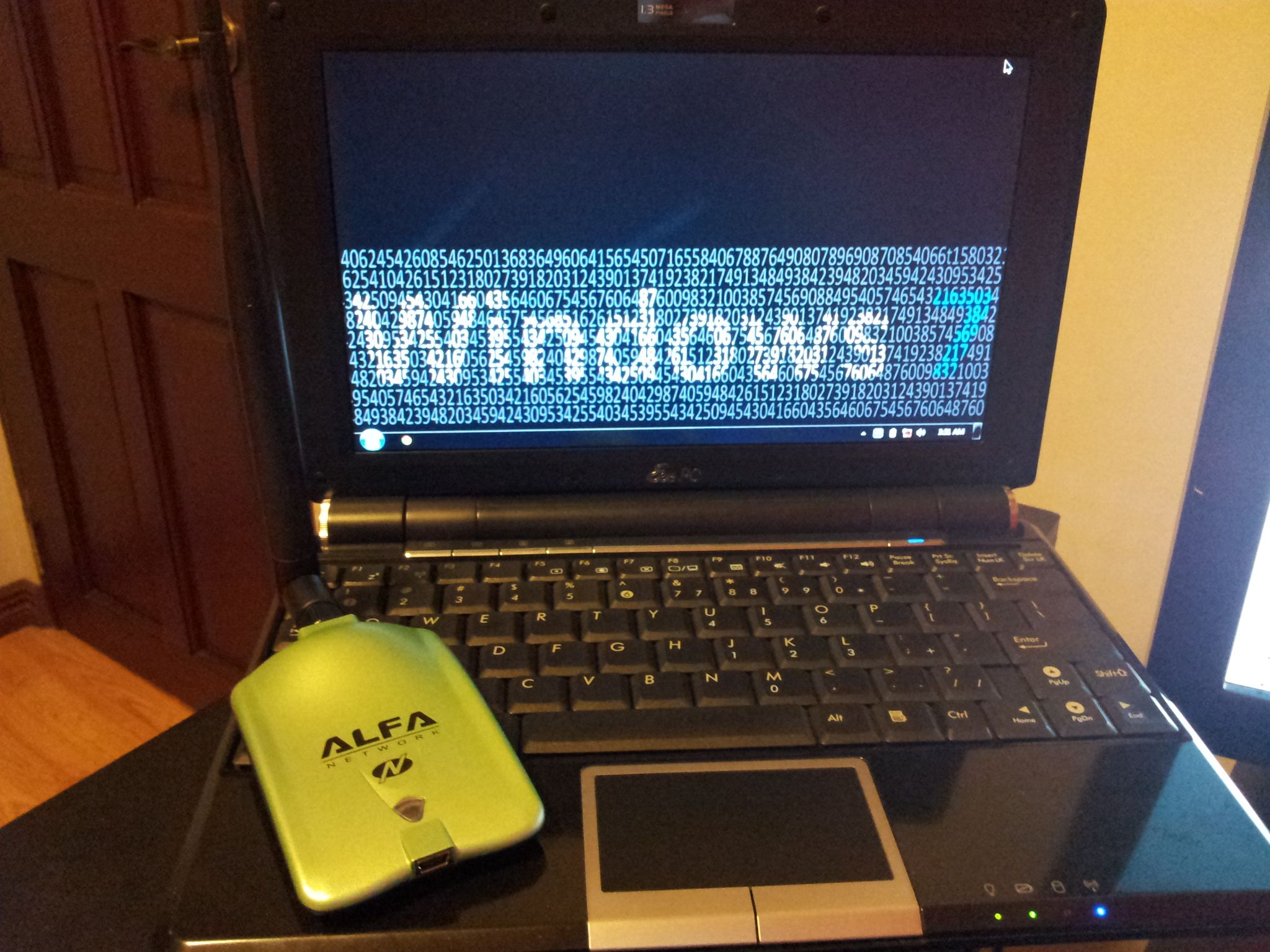 How to Mount an Alfa AWUS036NH to a Netbook : 4 Steps - Instructables