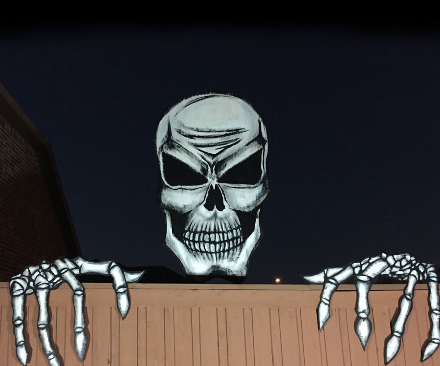 Giant 6 Foot Skull and Skeleton Hands : 19 Steps (with Pictures ...