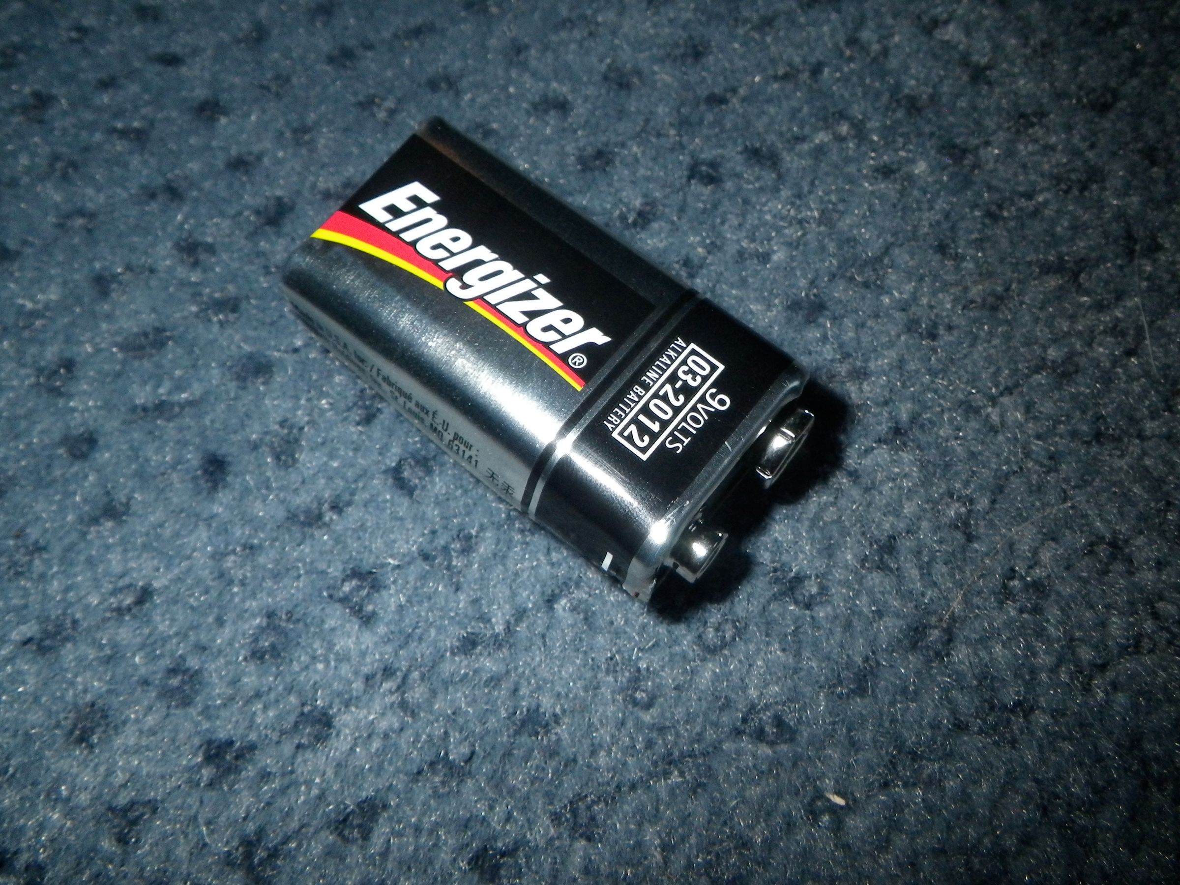 Make Your Own 9V Battery Safe - Instructables