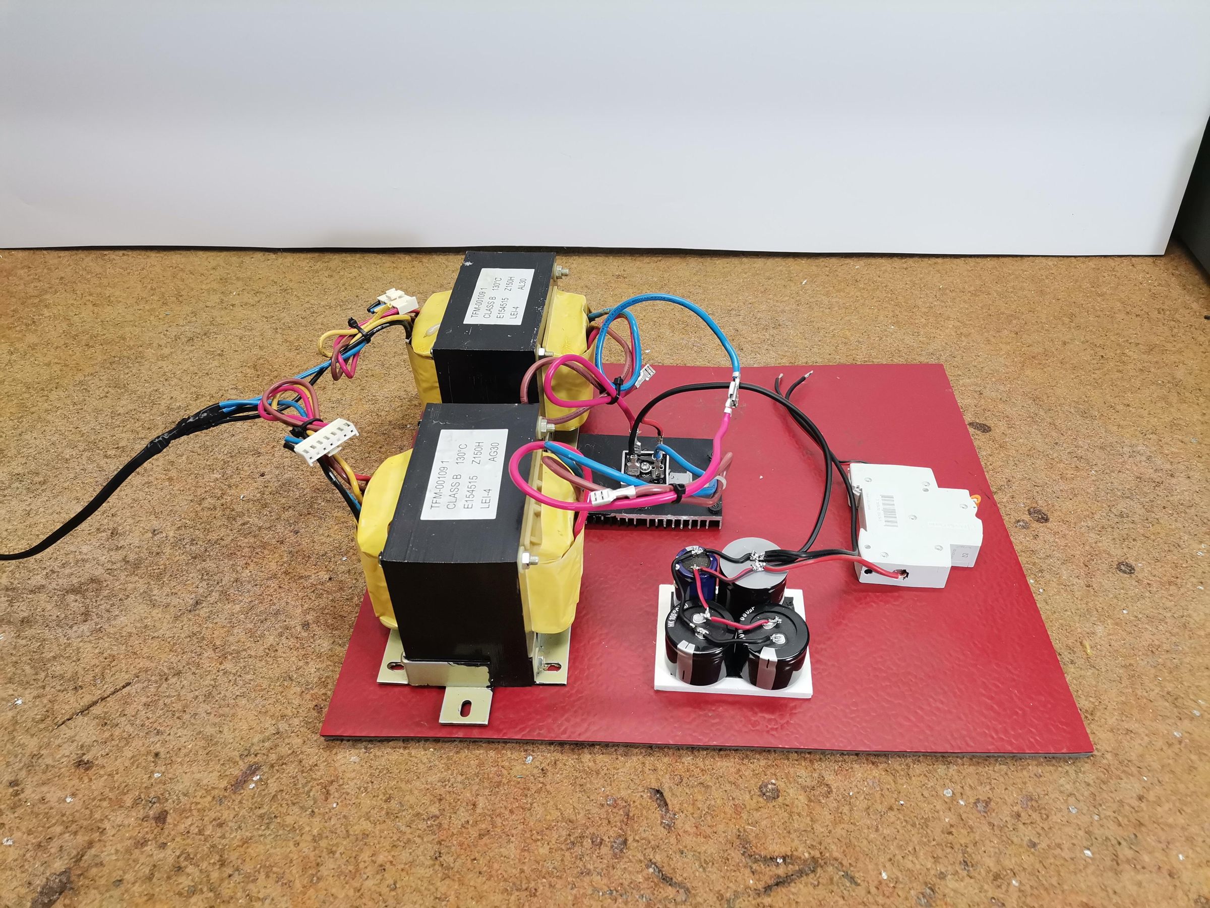 Testing 2500W Large Induction Heater : 5 Steps (with Pictures ...
