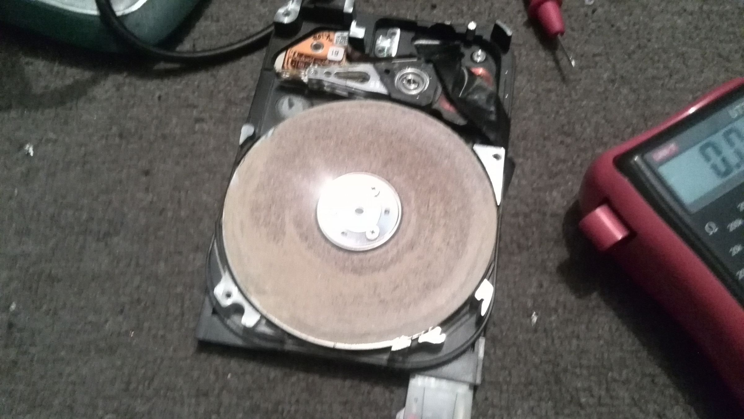 How to Make a Molex Power Supply : 6 Steps - Instructables