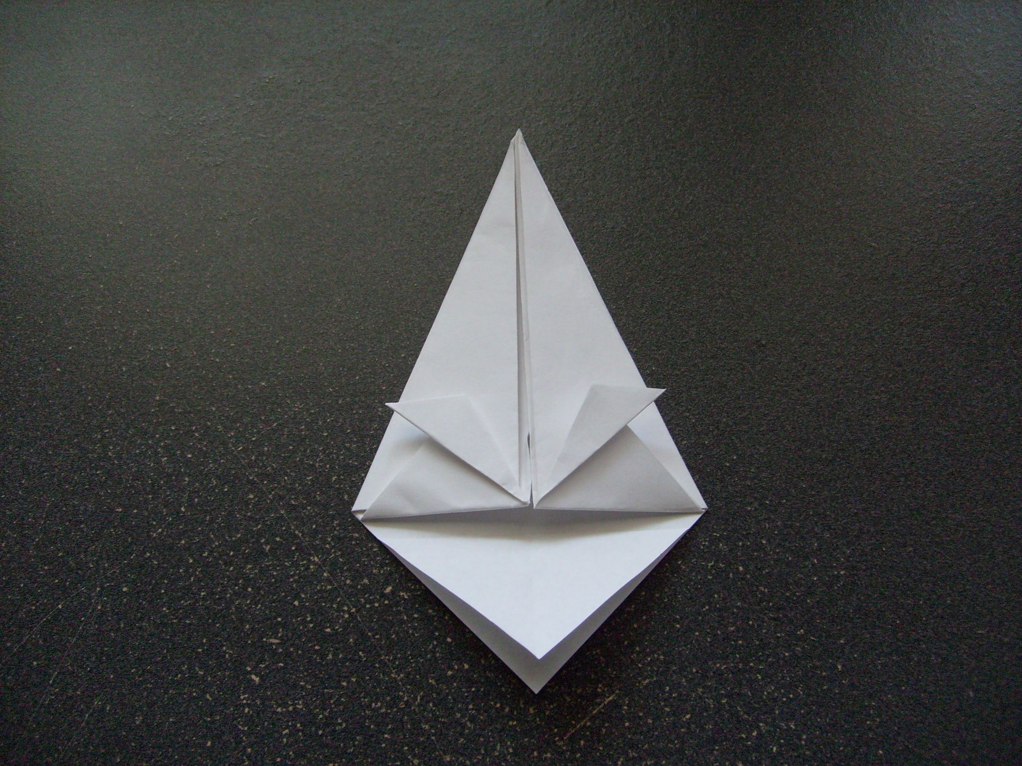 Origami Tall Samurai Helmit or Hat : 8 Steps - Instructables