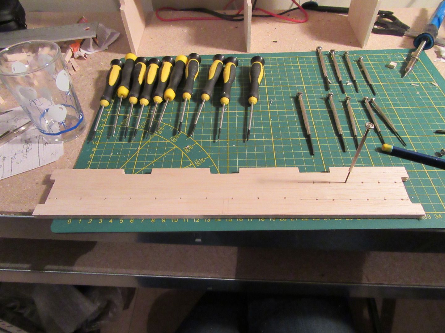 Screwdriver Organizer : 4 Steps (with Pictures) - Instructables
