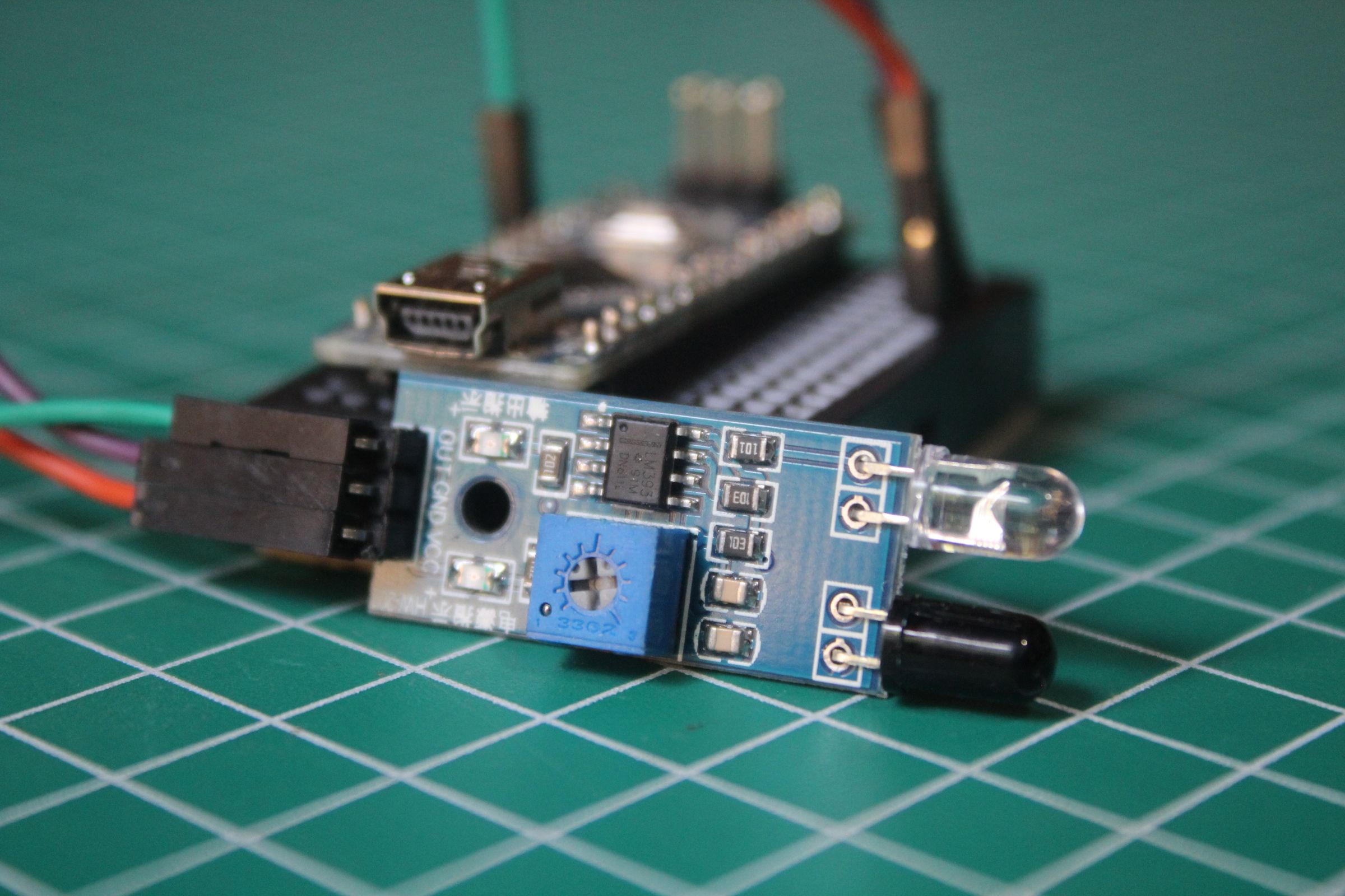 How to Use the IR Obstacle Avoidance Sensor on Arduino : 4 Steps ...