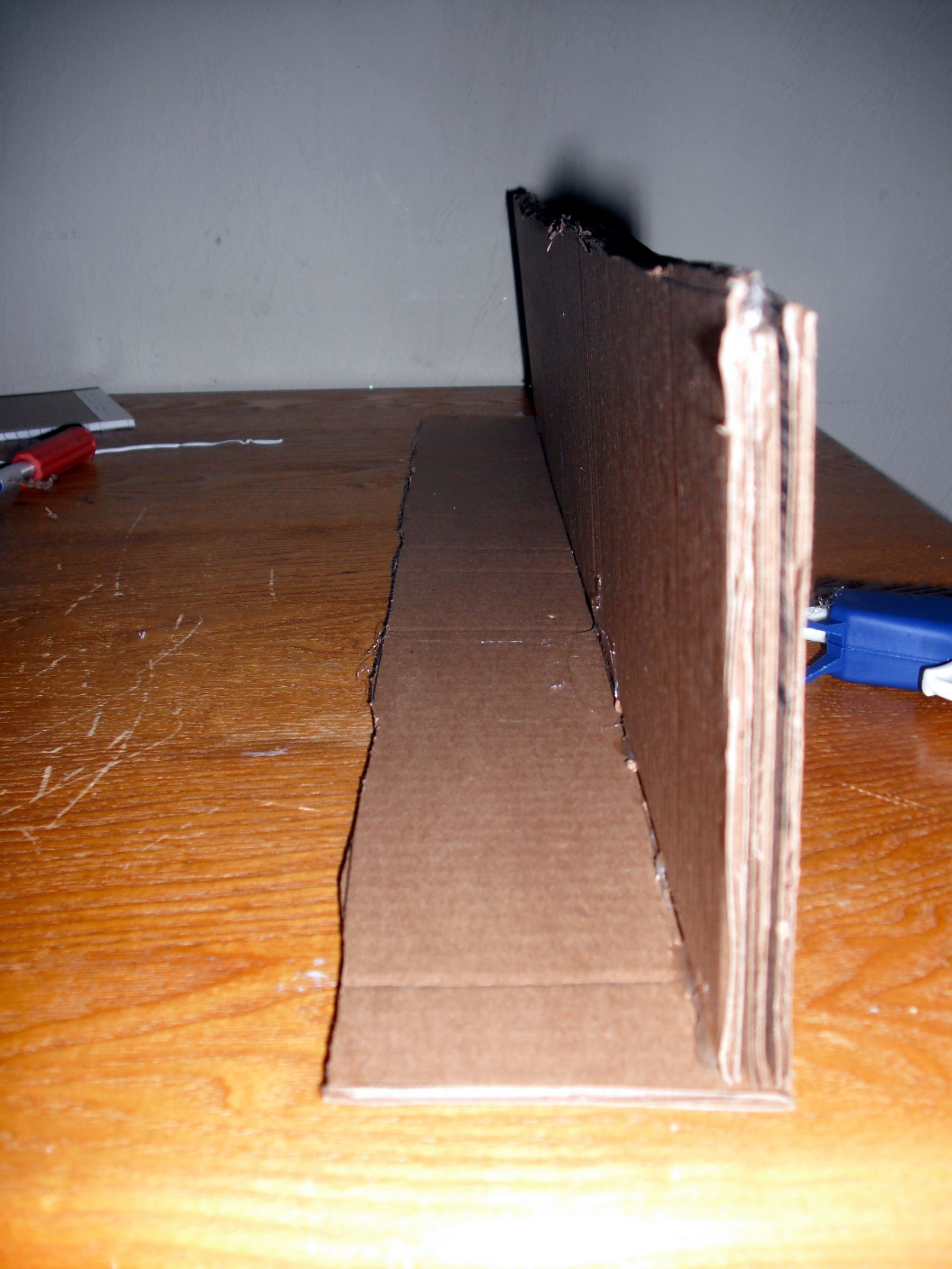 D.i.y. Cardboard Shelf : 11 Steps - Instructables