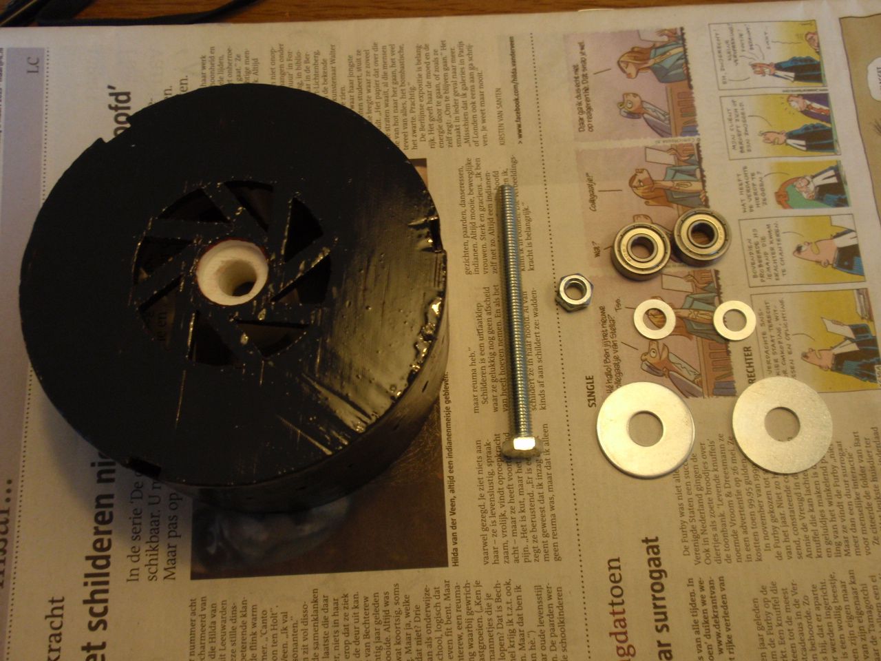 A Fully 3D Printable GlaDOS Robotic Ceiling Arm Lamp : 11 Steps (with ...