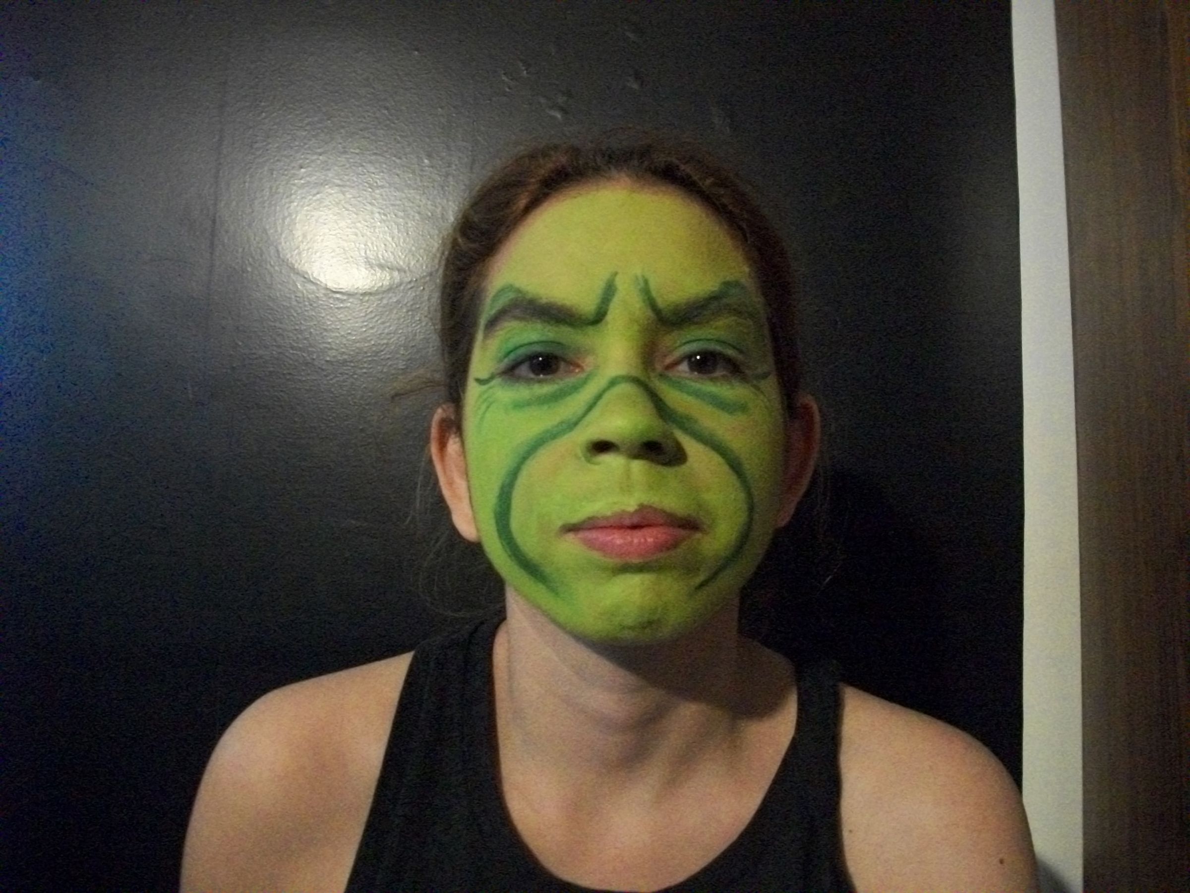 The Grinch Face Paint : 7 Steps (with Pictures) - Instructables