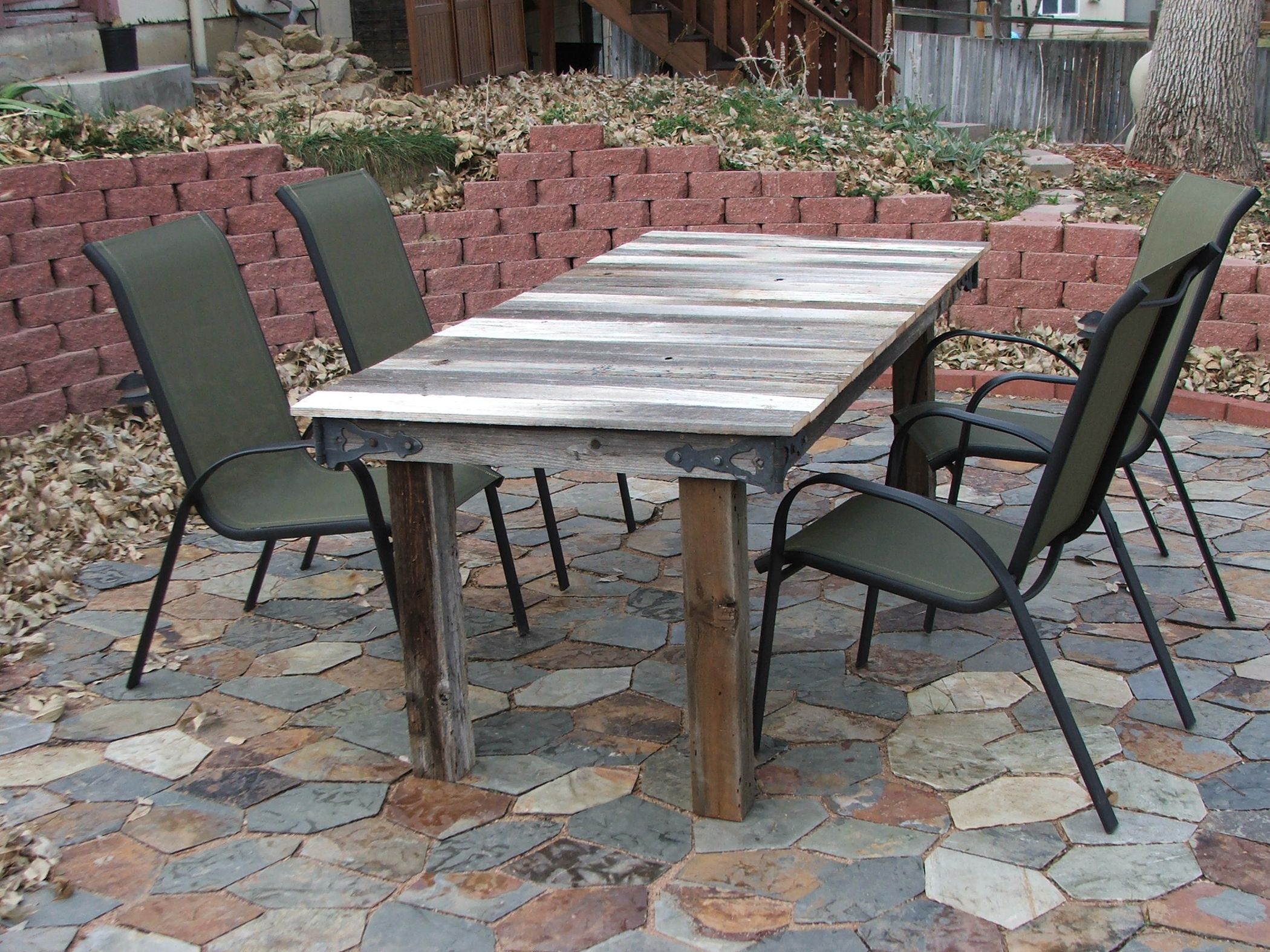 Turn a Broken Gate Into a Rustic Outdoor Table : 3 Steps (with Pictures ...