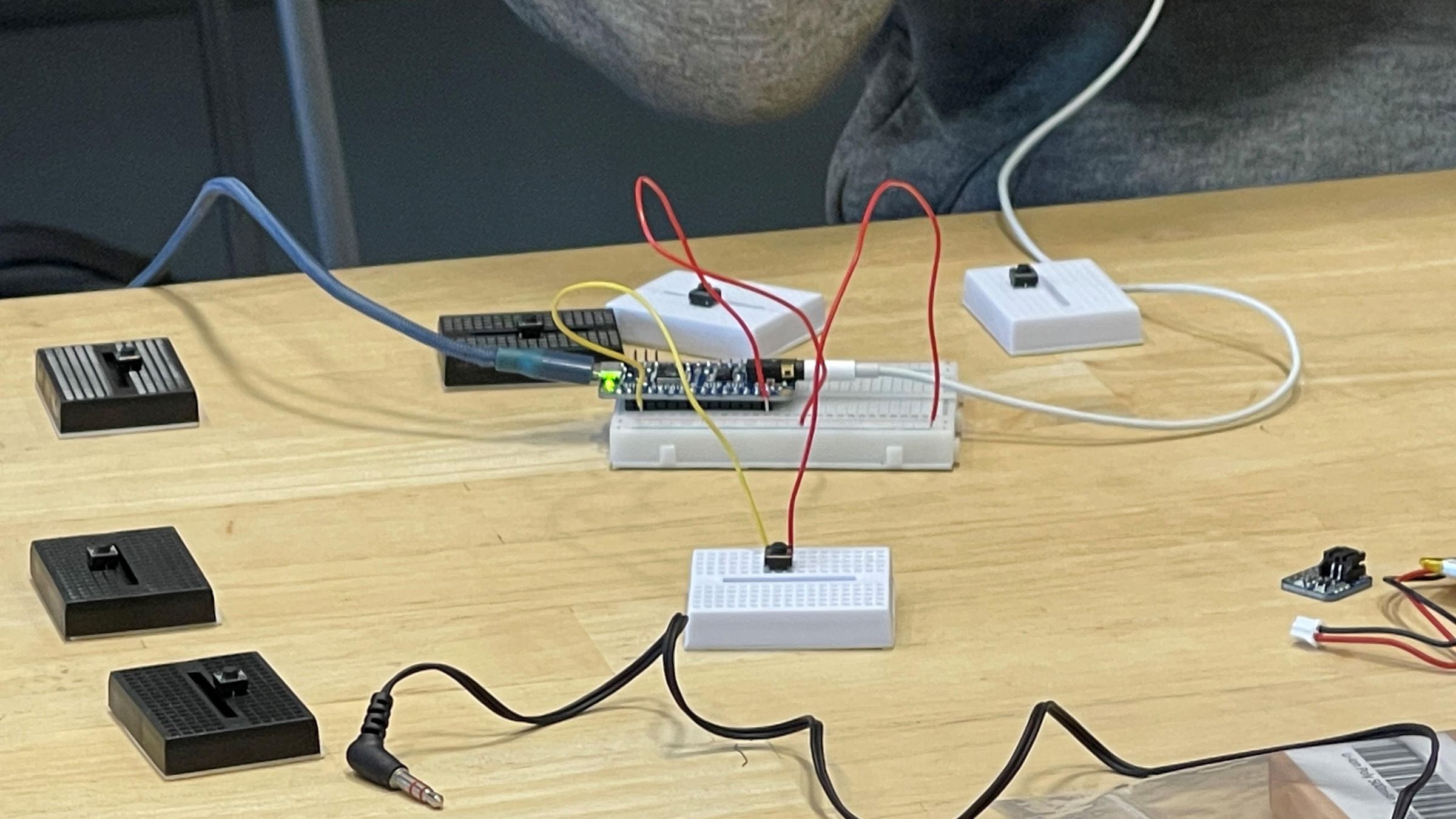 Tactile Electronic Communication Board (Aided AAC) : 17 Steps (with ...