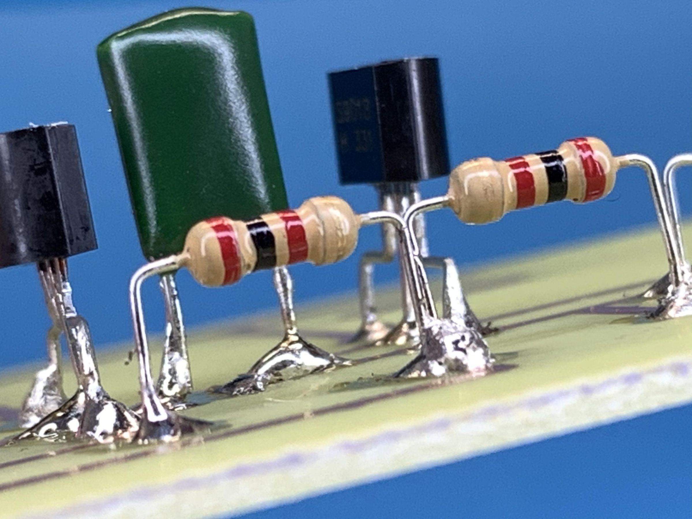 Make a Simple AM Radio : 4 Steps - Instructables