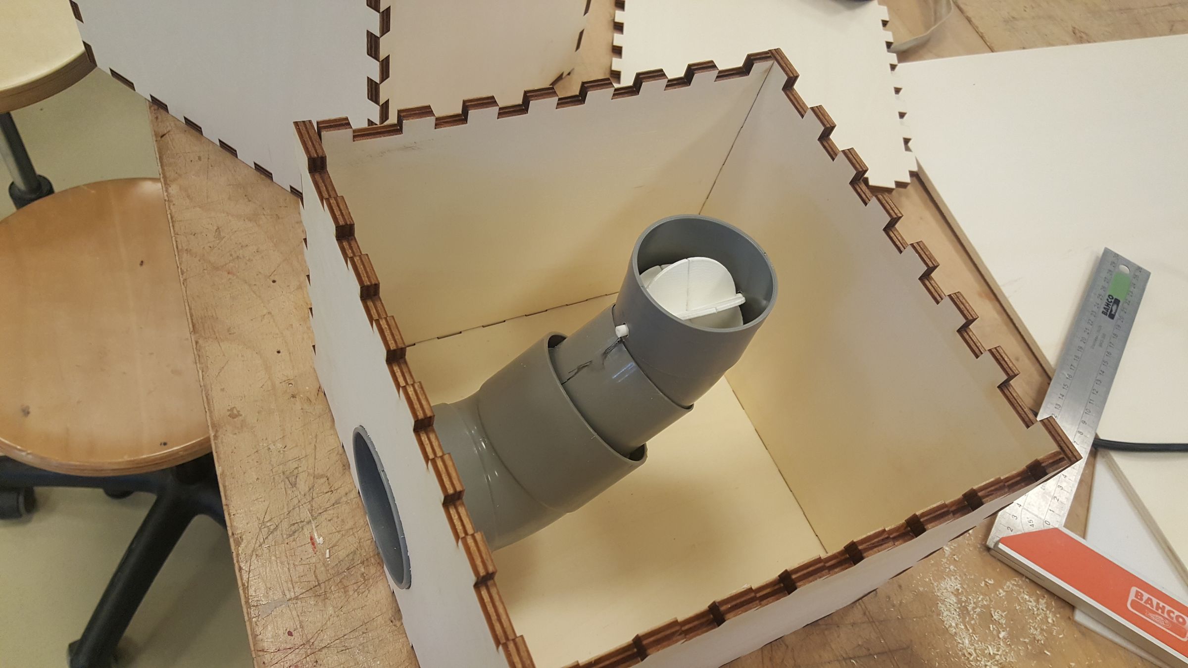 Automatische Hondenvoer Dispenser : 6 Steps (with Pictures) - Instructables