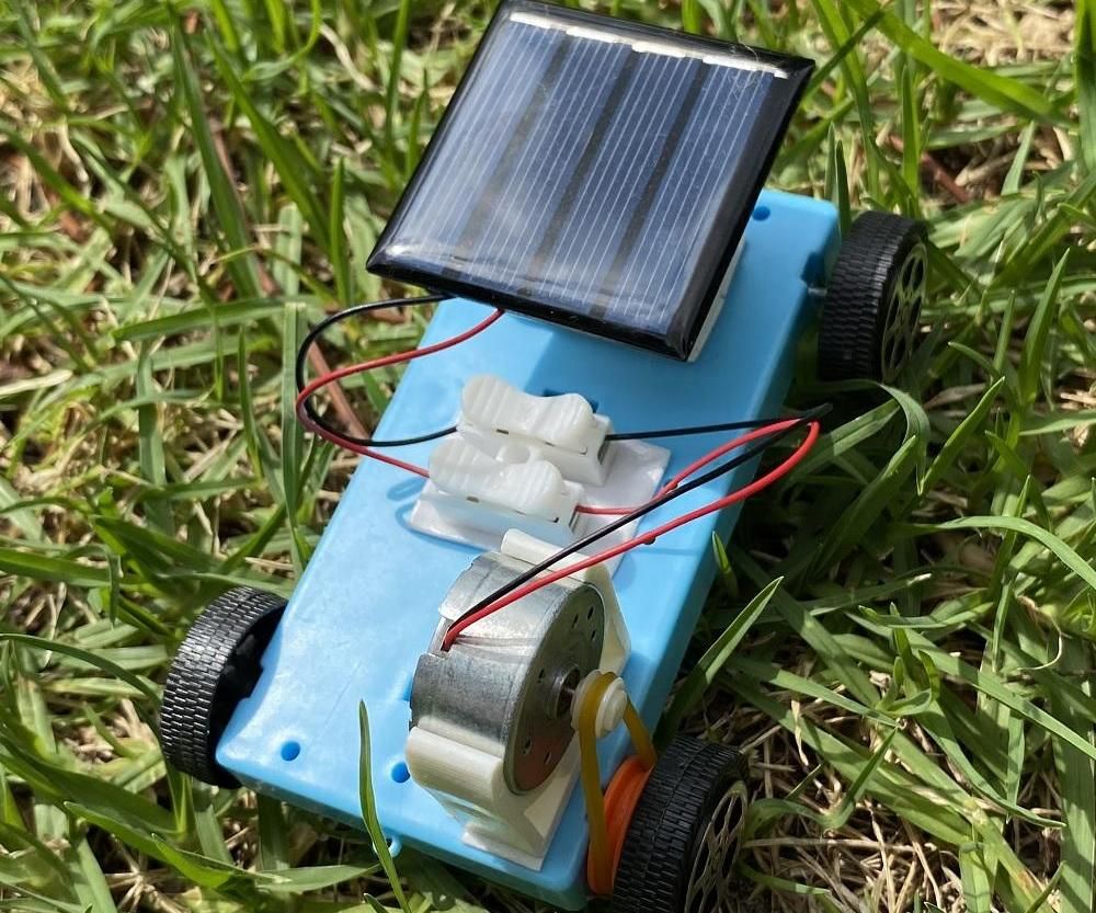 Toy Solar Car : 12 Steps - Instructables