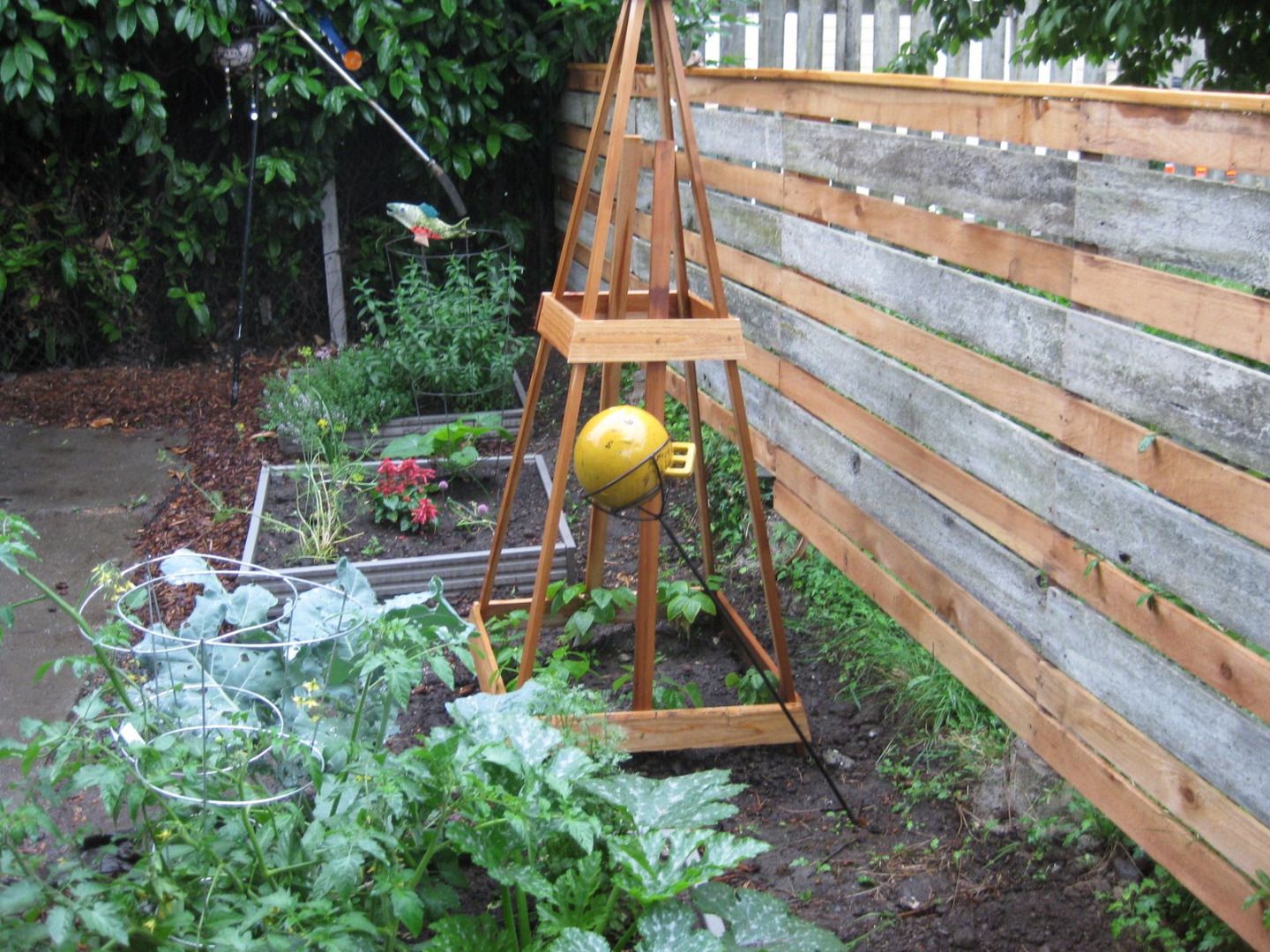 Half Recycled Fence Strategy : 7 Steps - Instructables