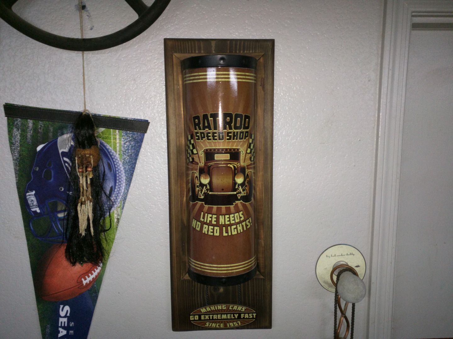 Hidden Key Rack : 5 Steps - Instructables