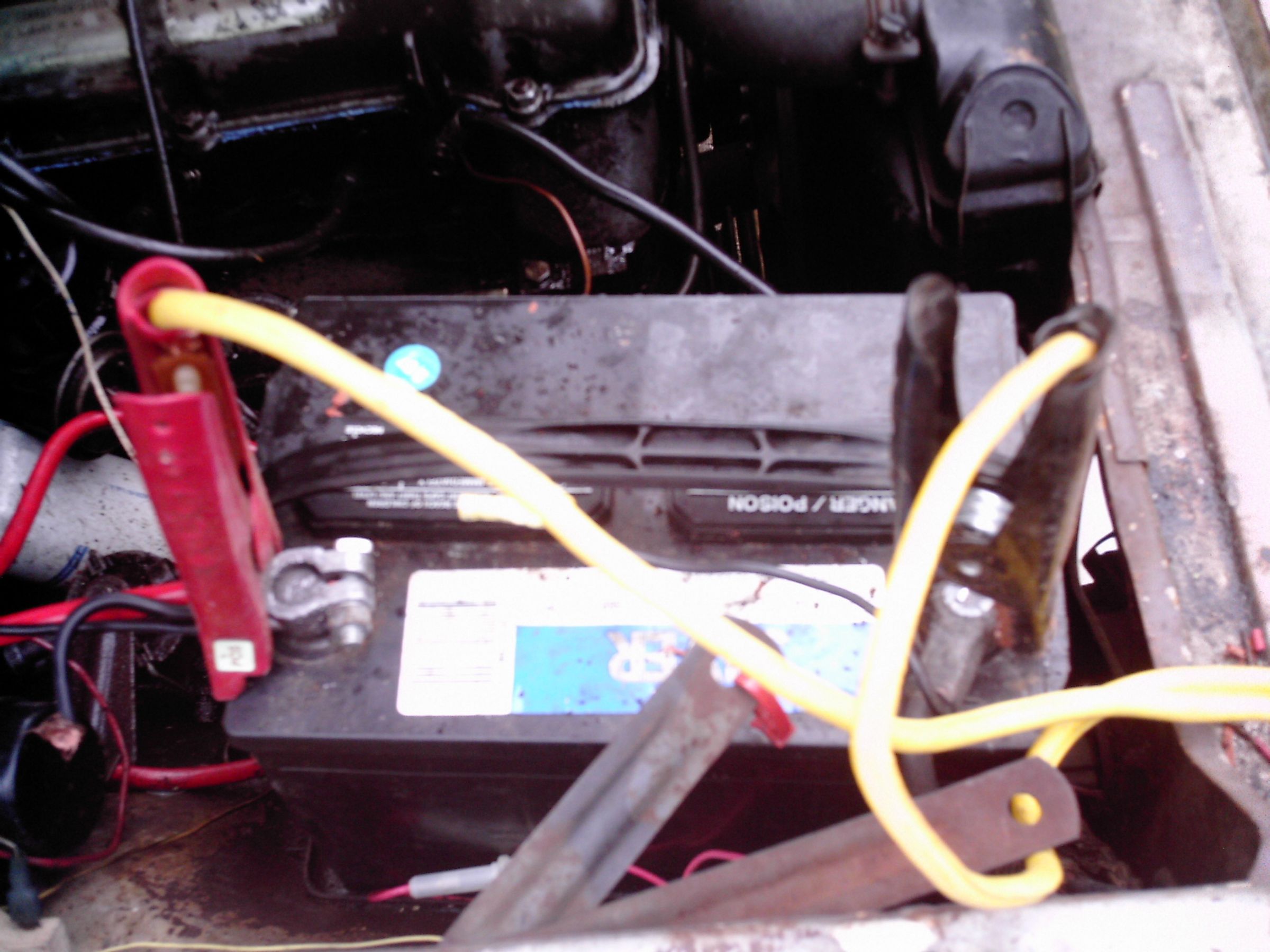 Jump a Dead Car Battery : 6 Steps - Instructables